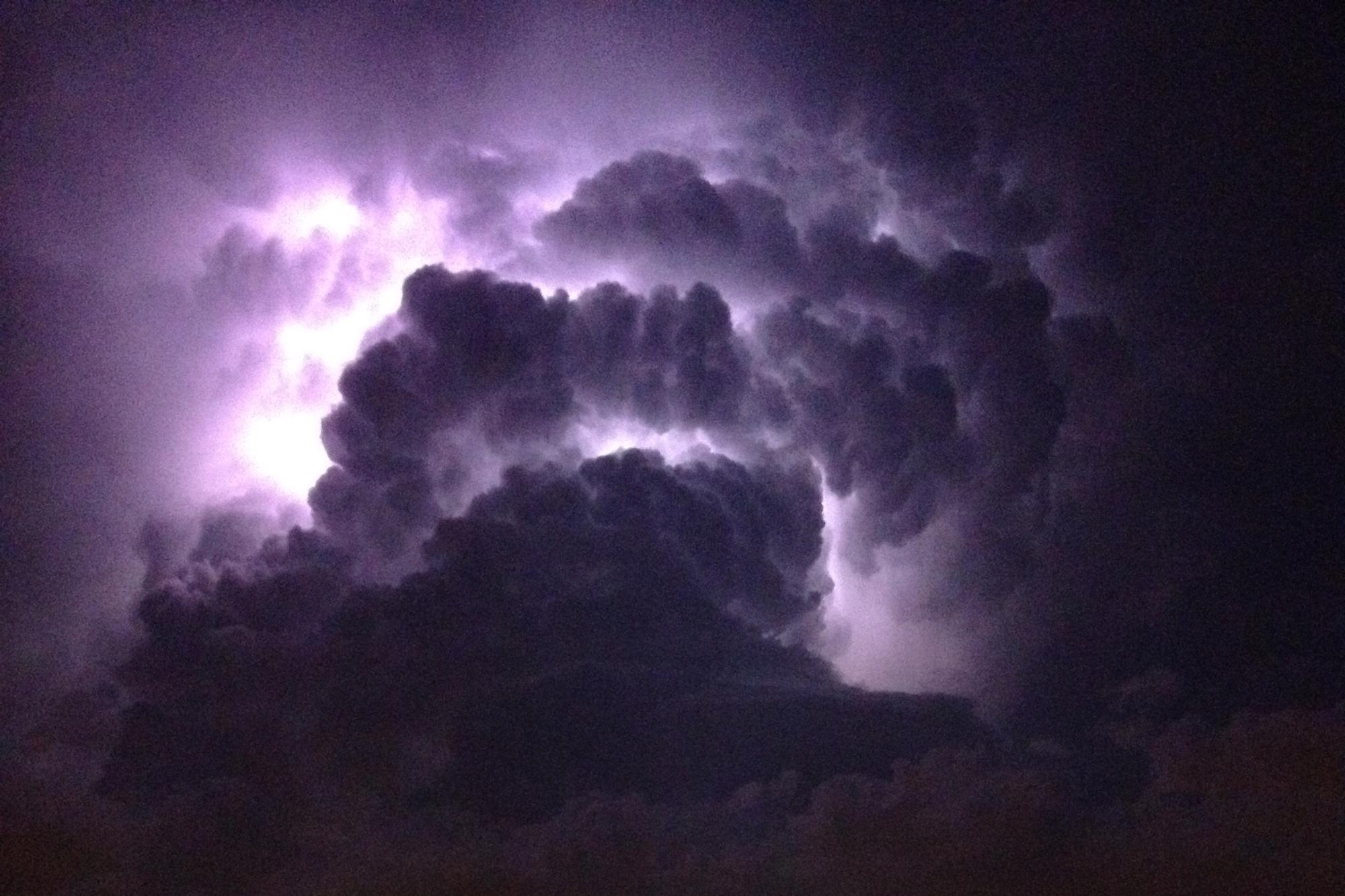 Vos photos de l'orage sur la région parisienne