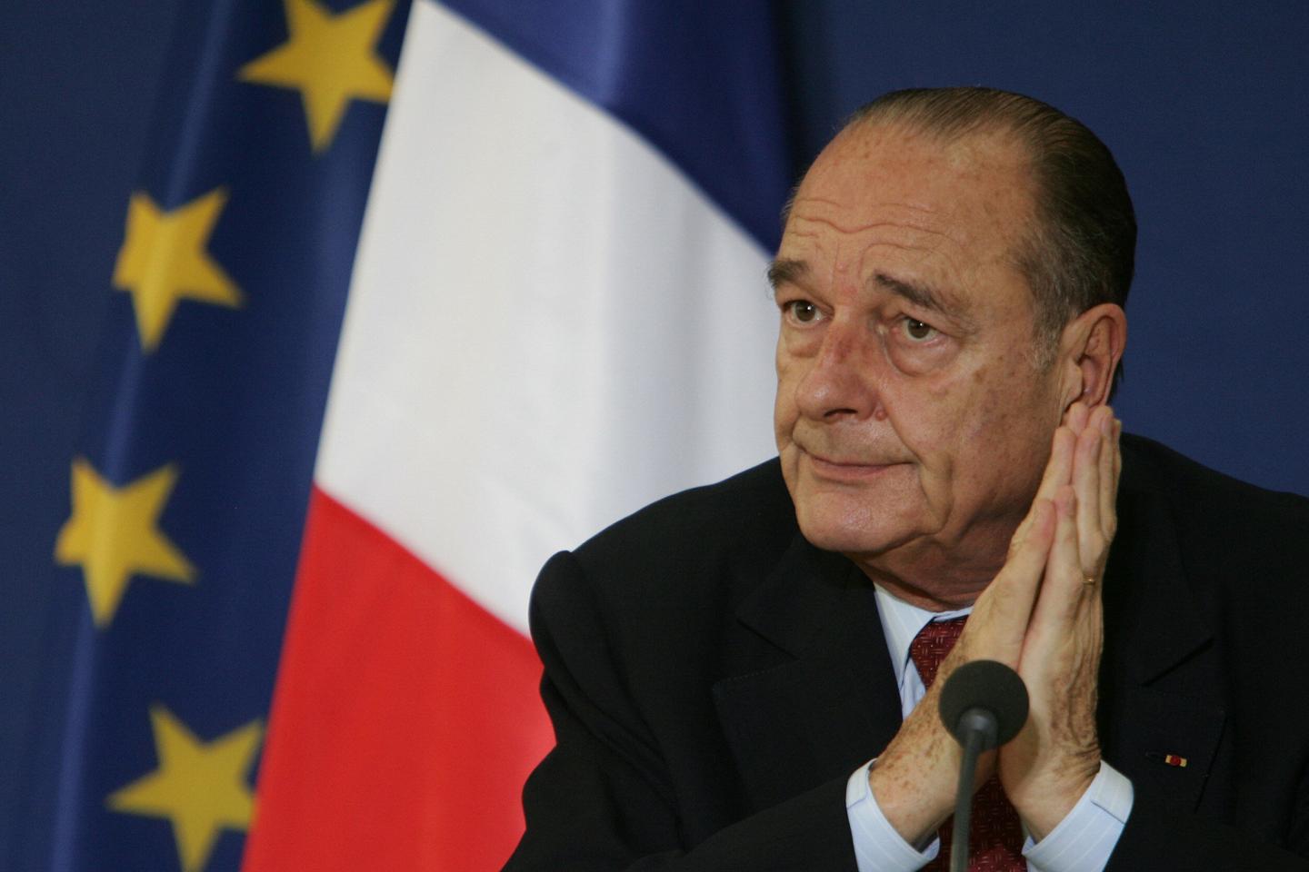 M. Chirac : le référendum n'est pas un "plébiscite"