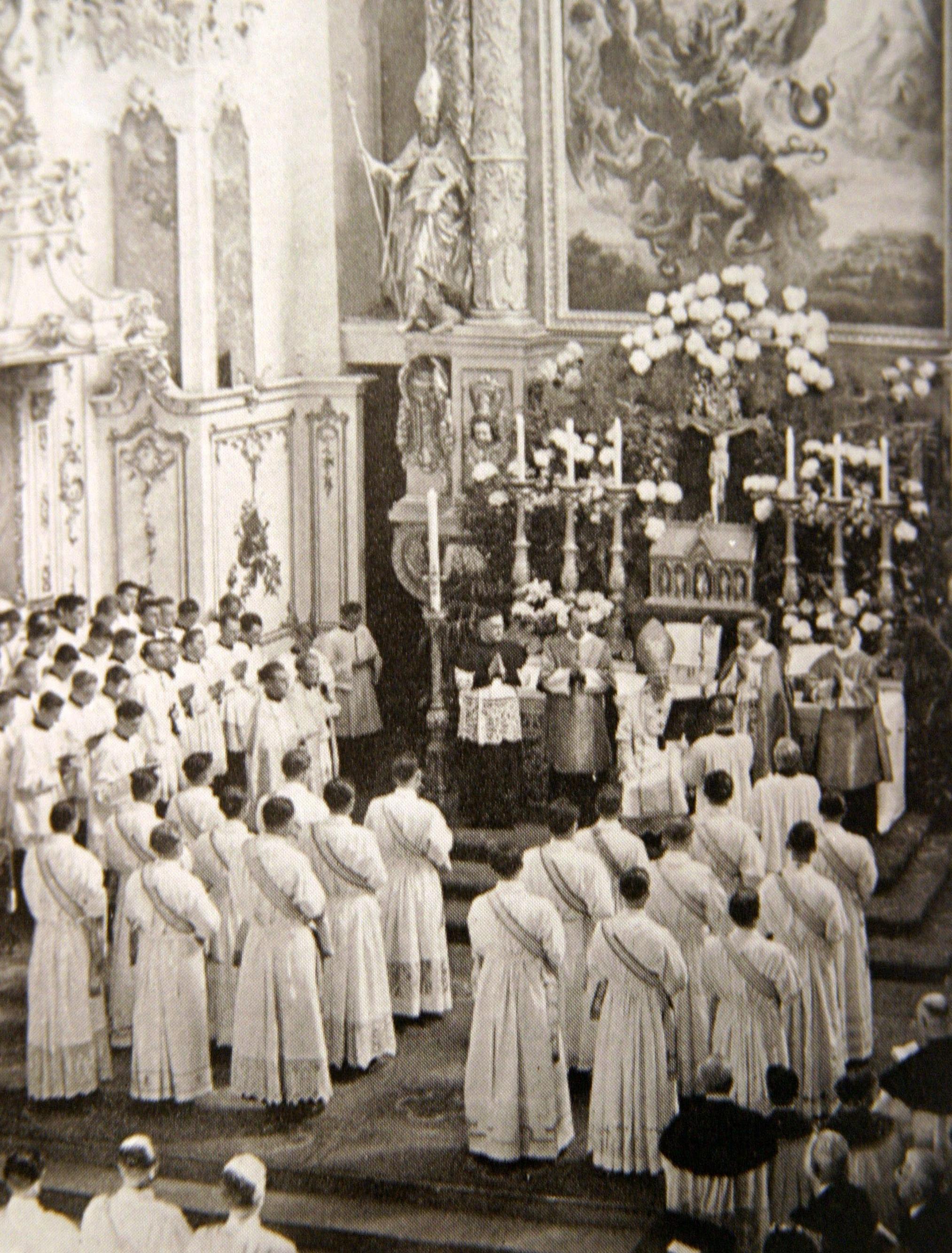 De Josef Ratzinger à Benoît XVI