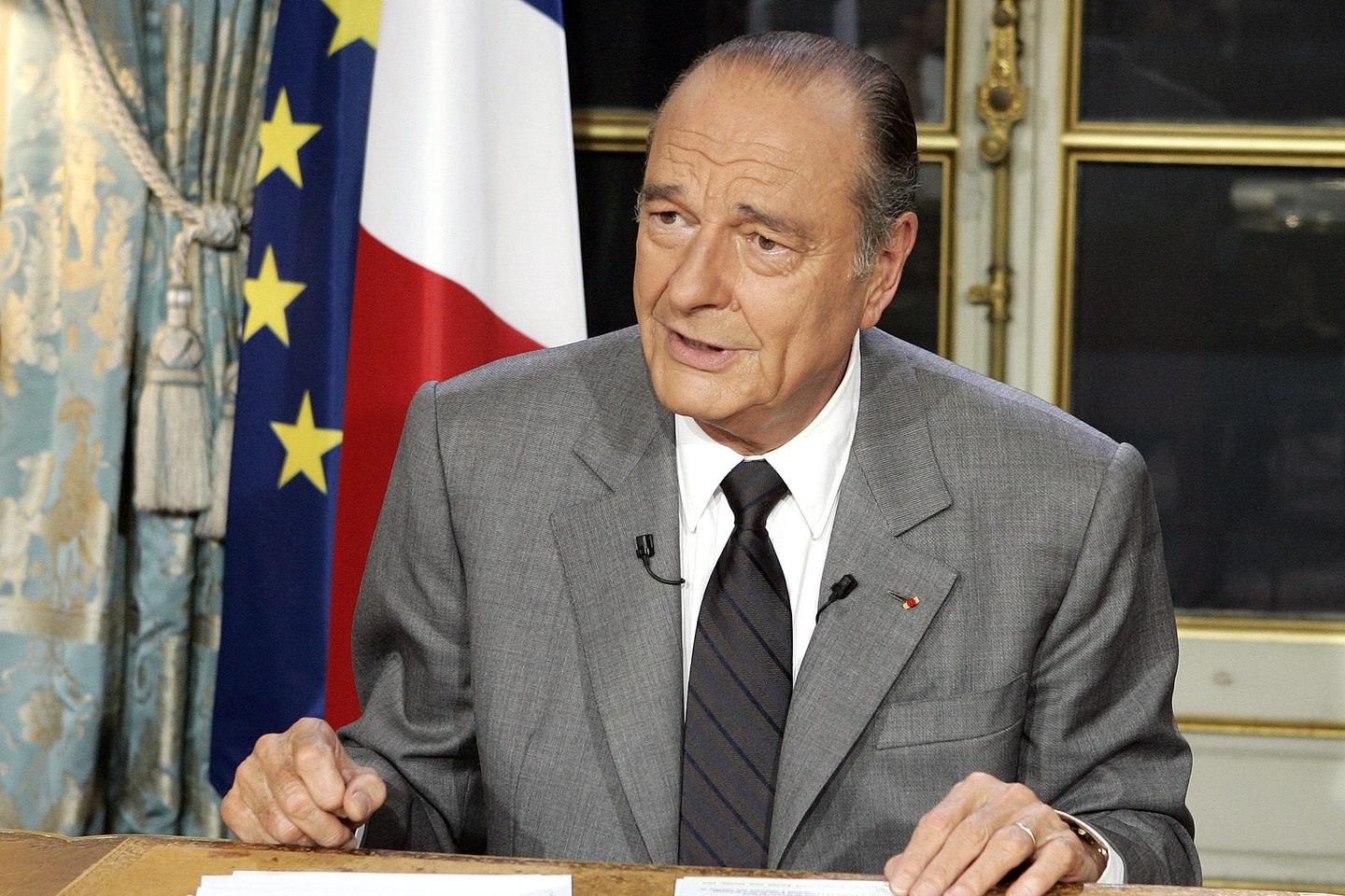 Réactions contradictoires après l'intervention de Chirac