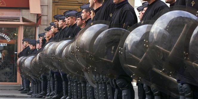 Enquête préliminaire pour harcèlement d'une femme chez les CRS