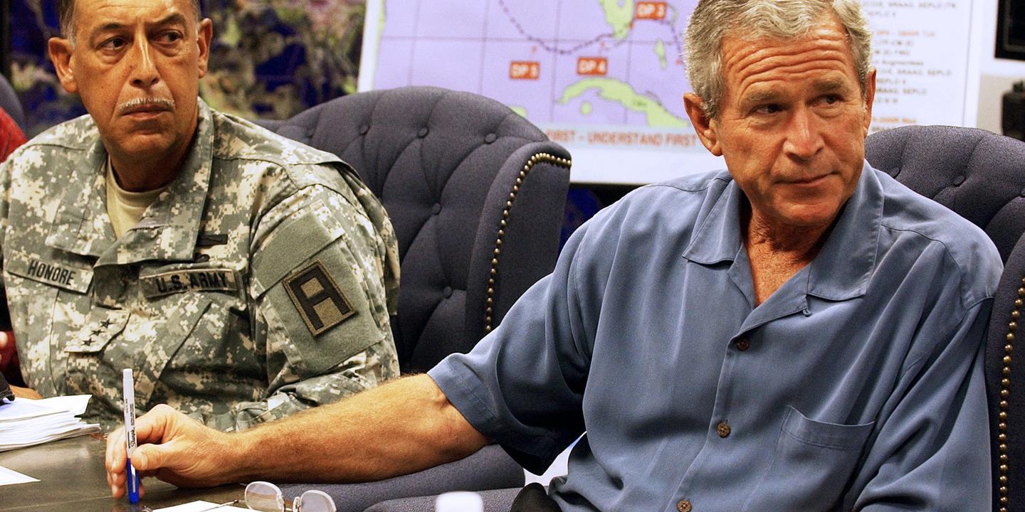 George Bush a effectué une seconde visite dans la région dévastée par ...