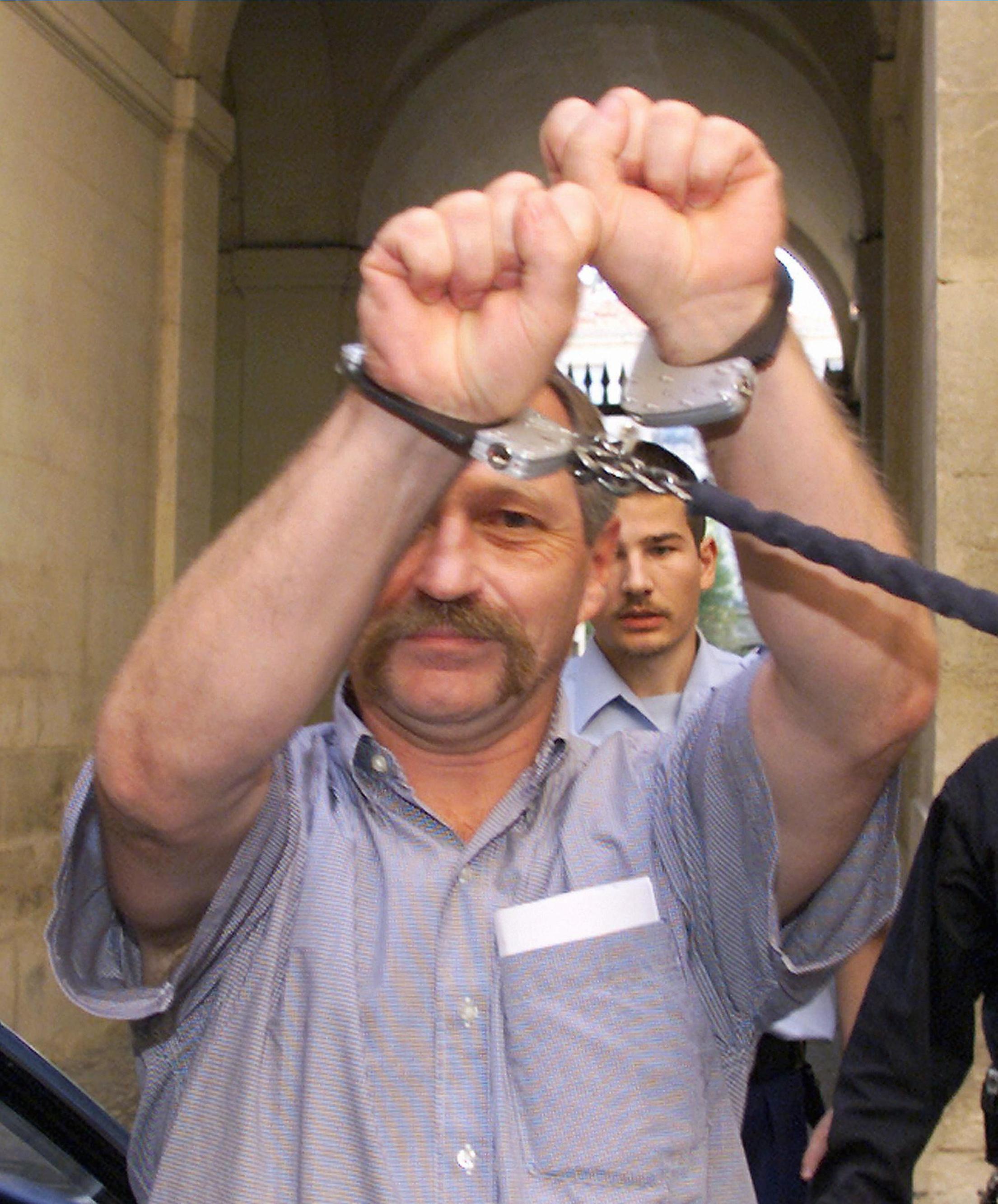 José Bové, du retour à la terre aux télés