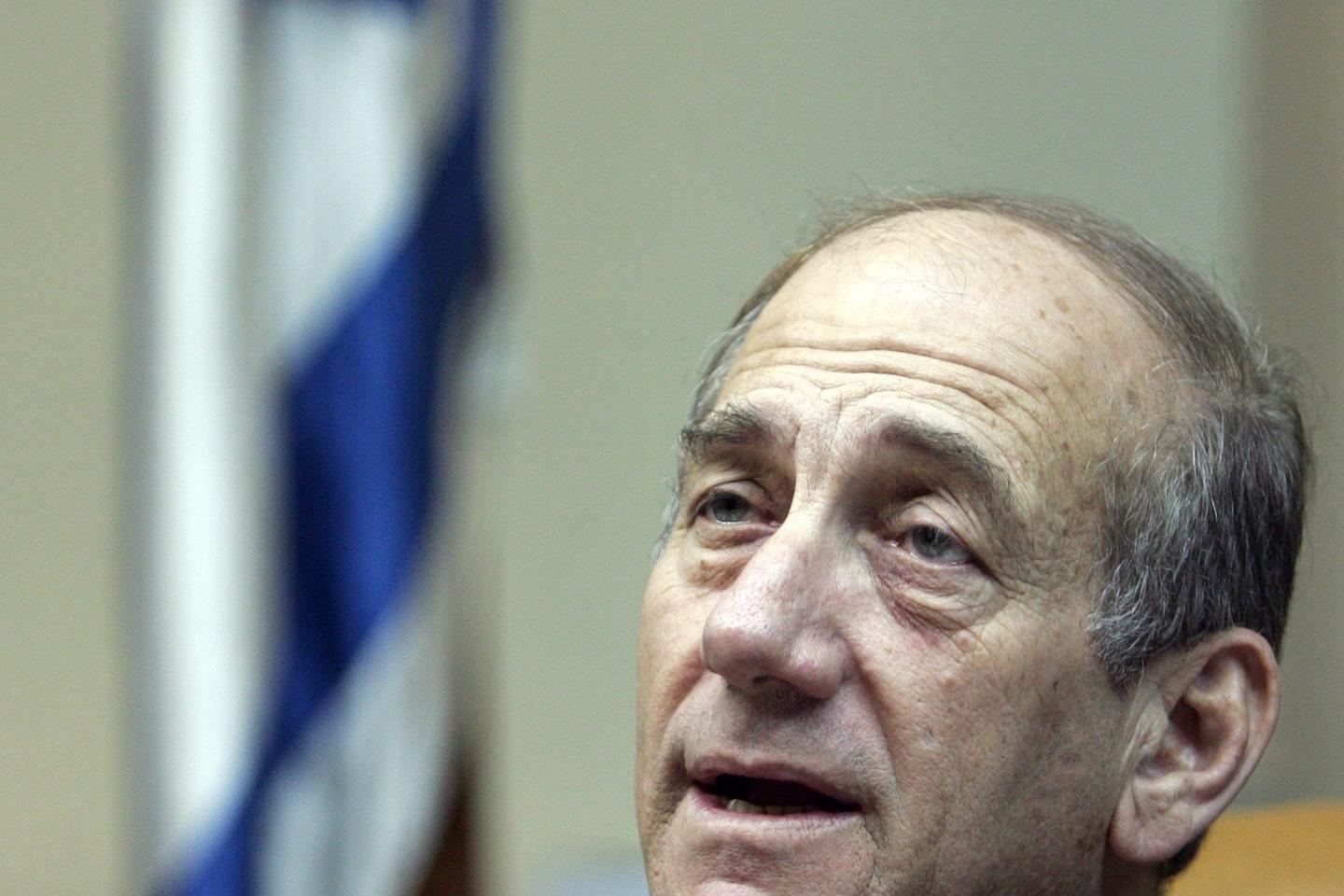 Ehoud Olmert vient plaider à Paris pour son plan de retrait