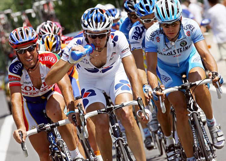 Quick Step remporte enfin une étape, grâce à Matteo Tosatto