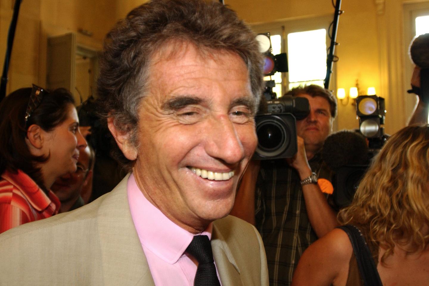 Jack Lang, un mitterrandien historique au PS