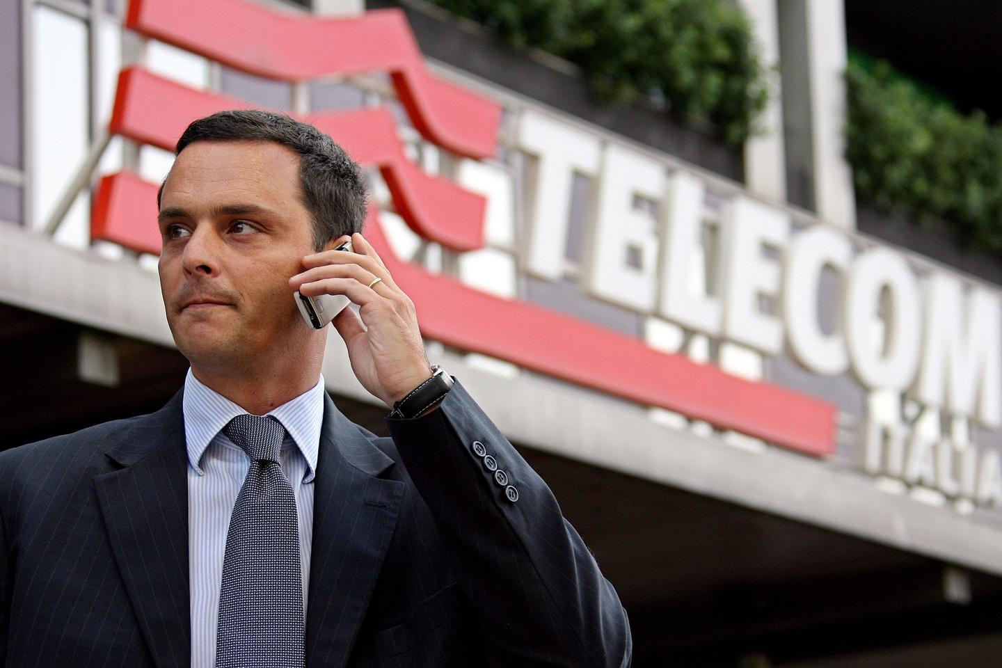 "Avec le haut débit, les opérateurs téléphoniques réinvestissent sur ...