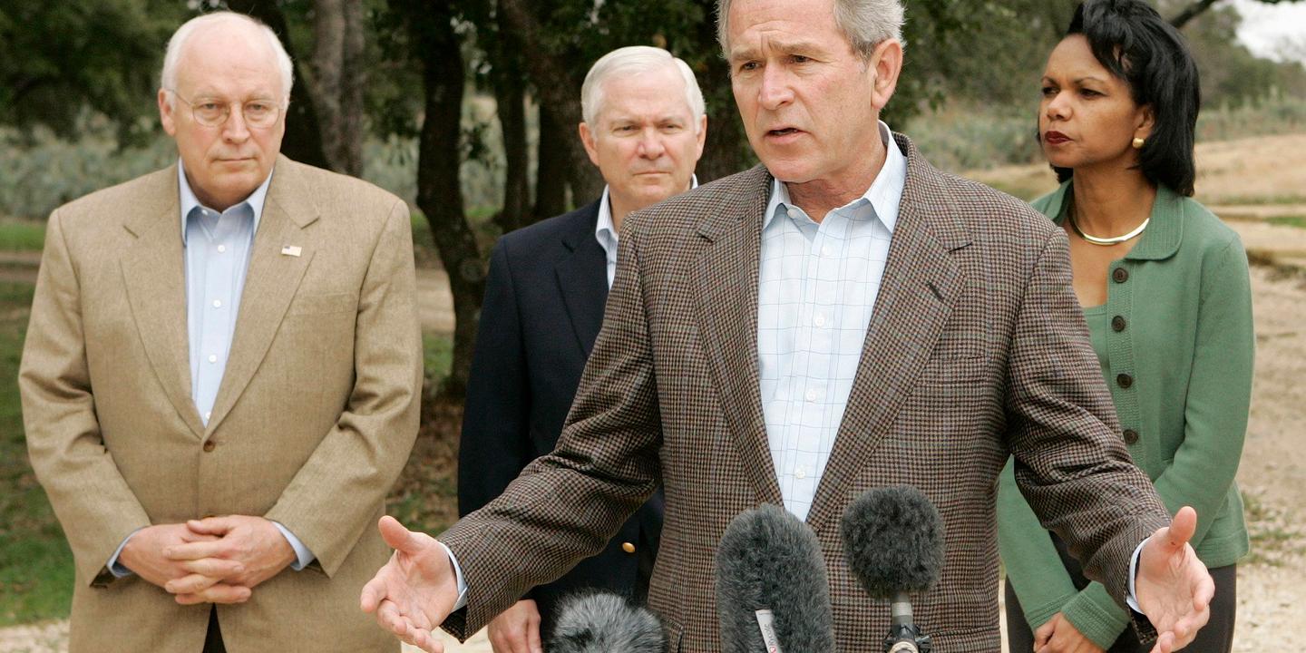 George W. Bush garde le secret sur la nouvelle stratégie américaine en Irak