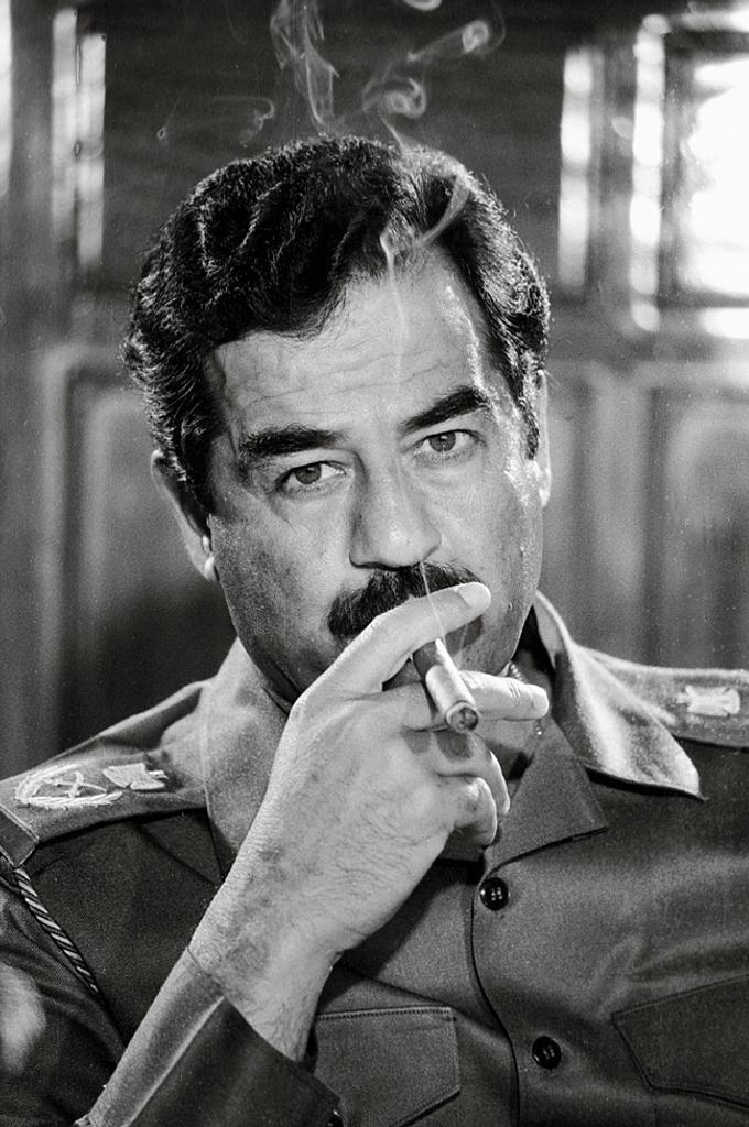 "Le Monde 2" : Saddam Hussein, portraits d'une vie de feu et de sang
