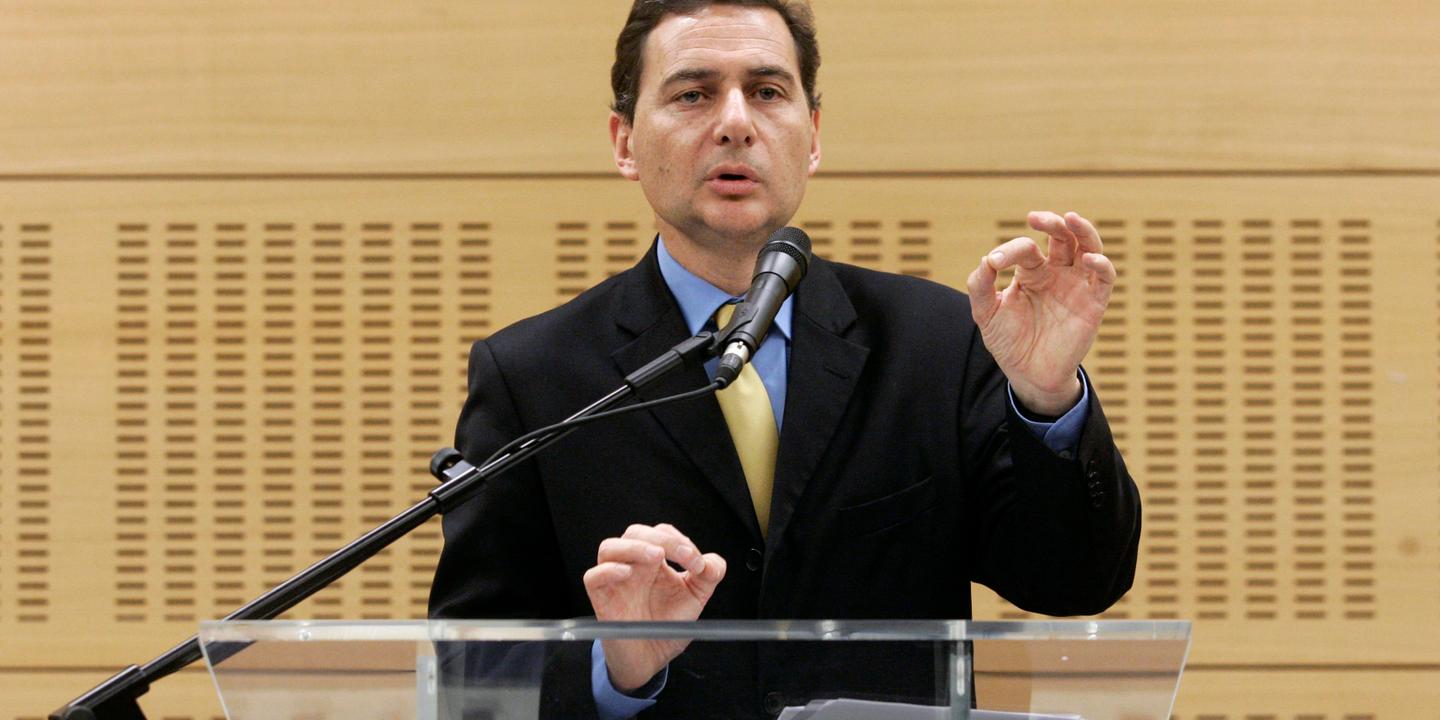 Désormais tout le monde connaît M. Besson