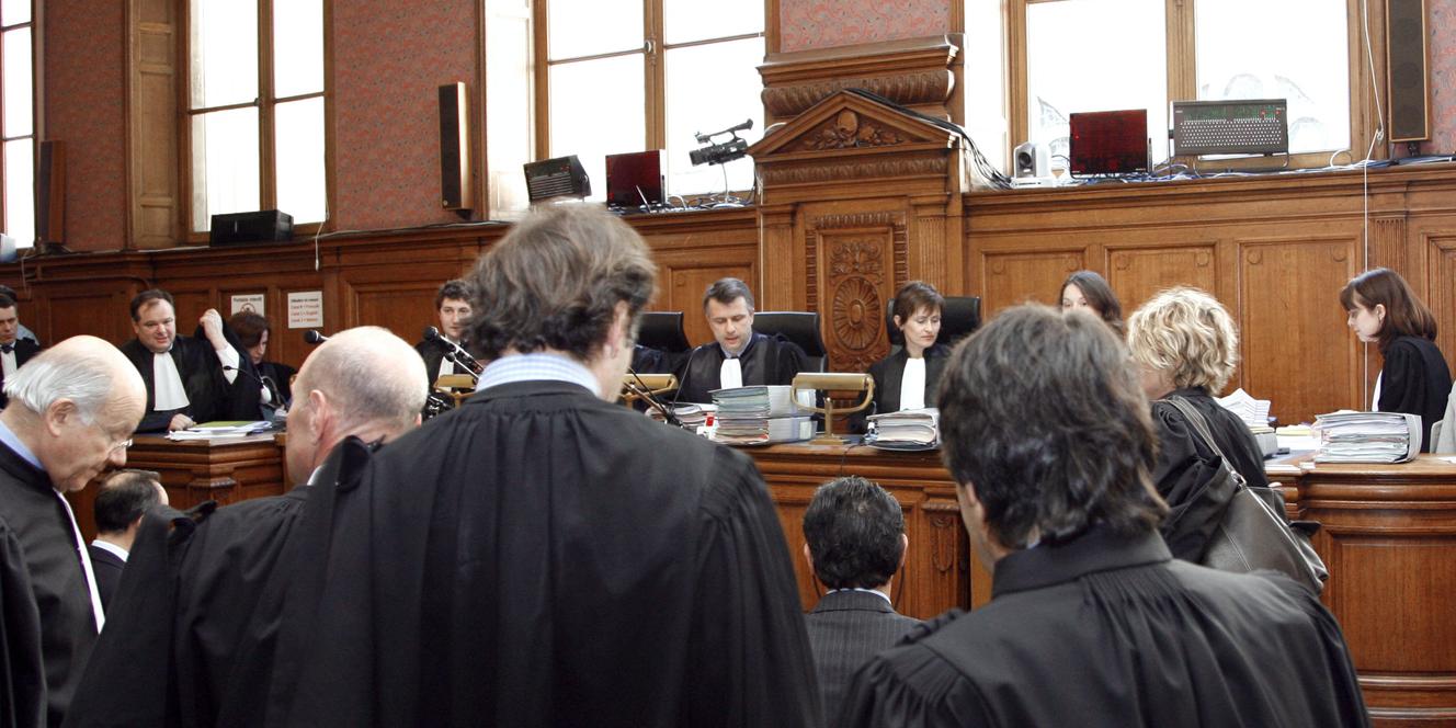 Comment le tribunal s'est affranchi de plusieurs mois de pressions