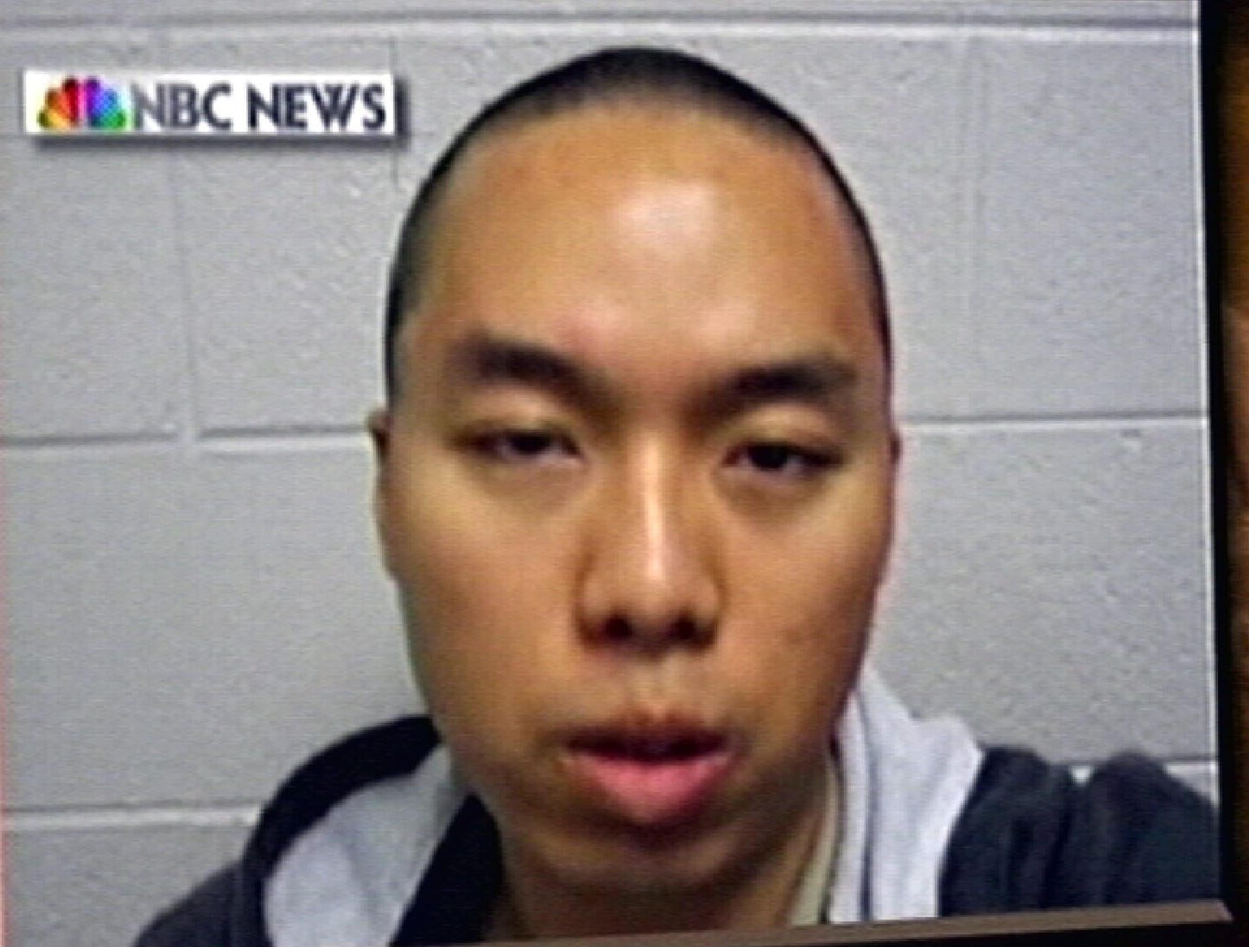 Cho Seung-hui s'est mis en scène en images