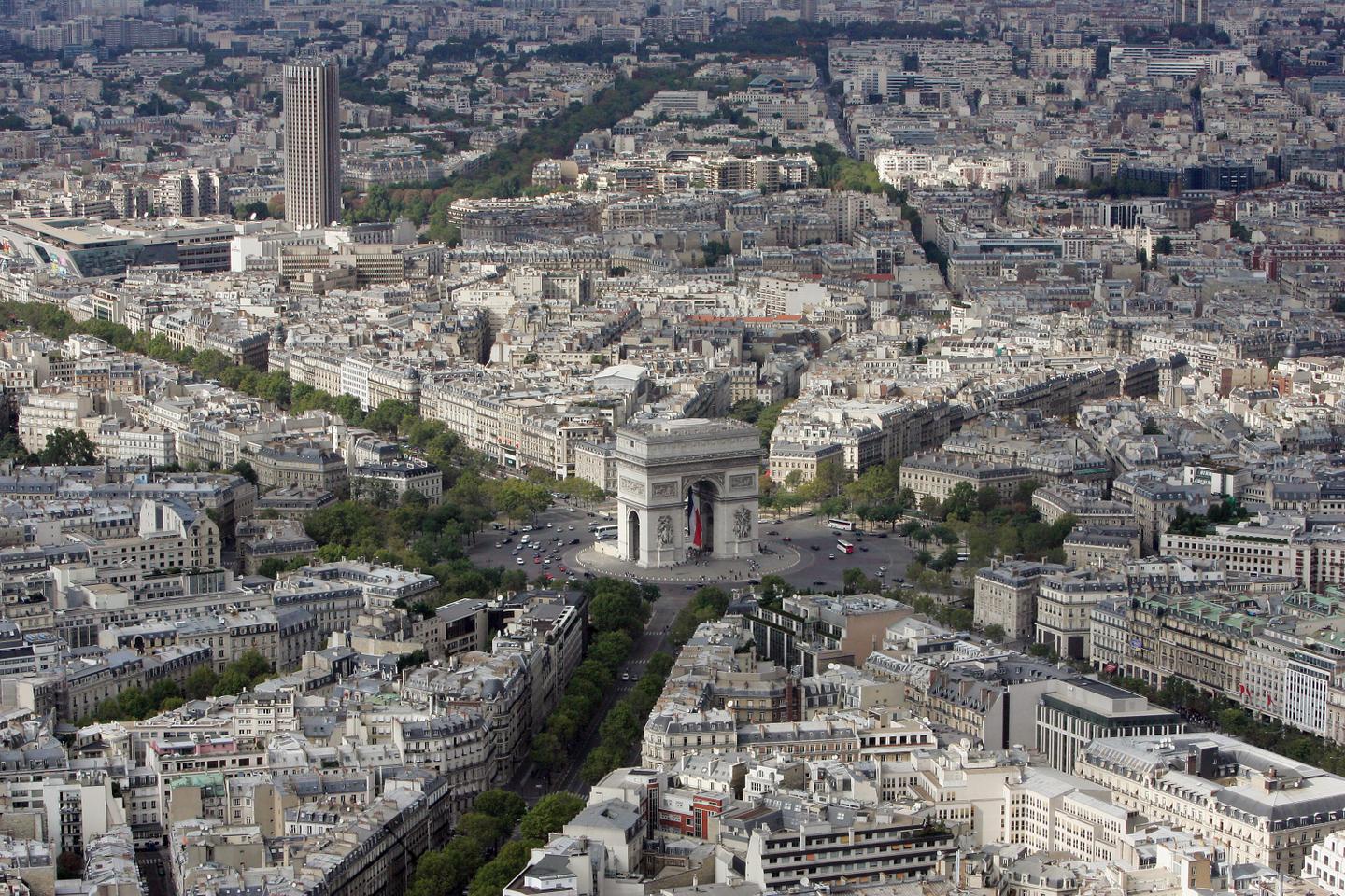 Des milliardaires réaménagent les hôtels particuliers parisiens