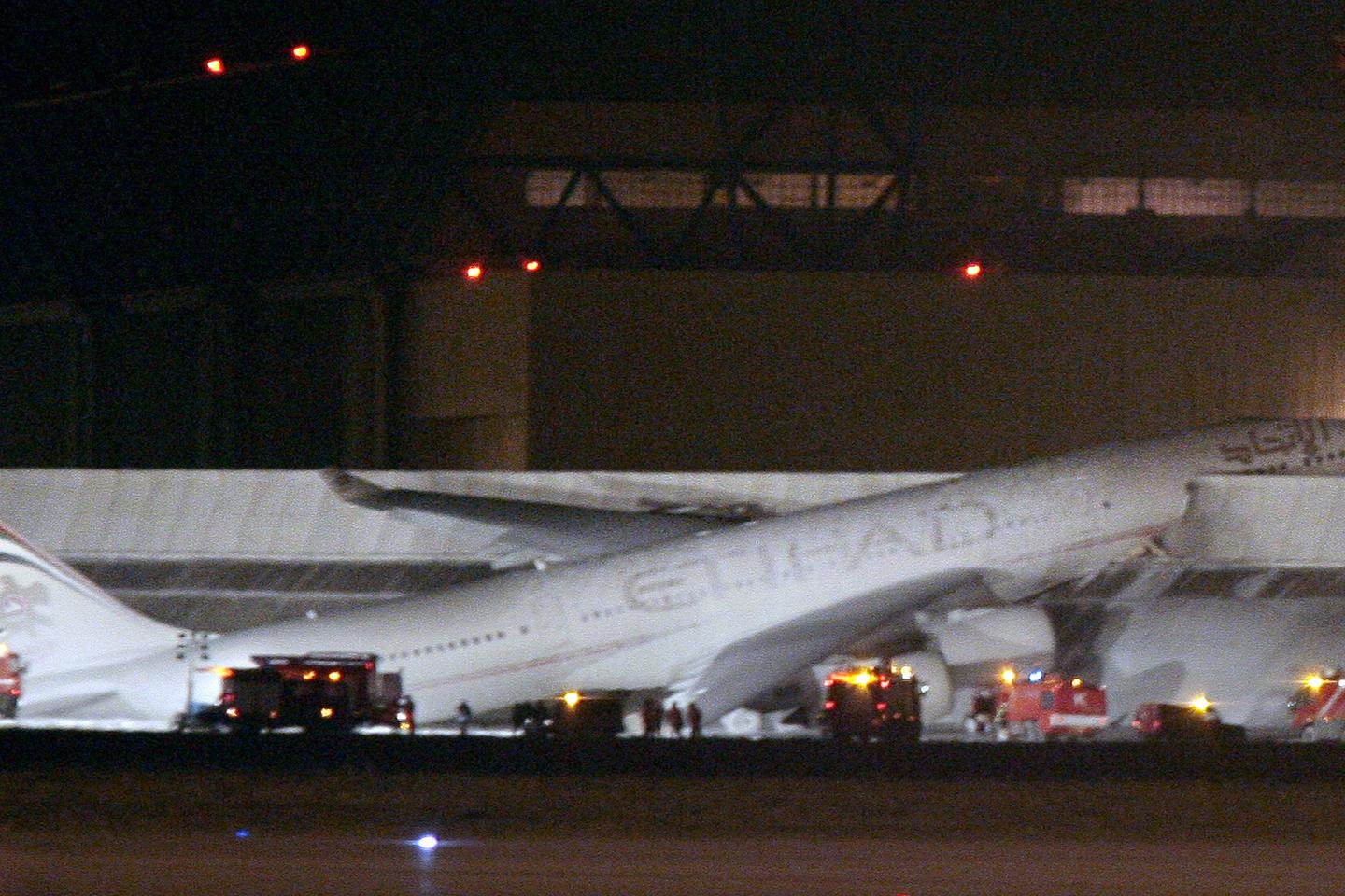 Spectaculaire accident d'un A340 à Toulouse