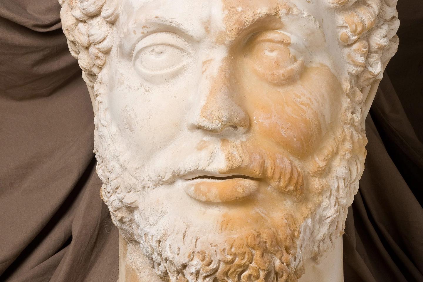 Une statue géante de l'empereur Marc Aurèle découverte en Turquie