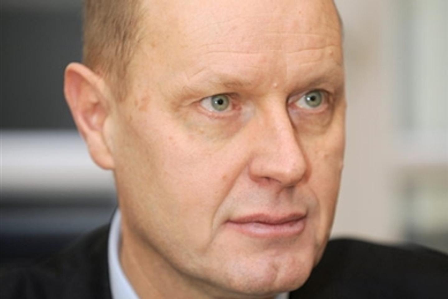 Carl Lang ou le caillou dans la chaussure des Le Pen