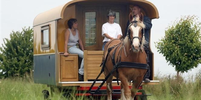 La roulotte, le voyage bohème et "écolo"