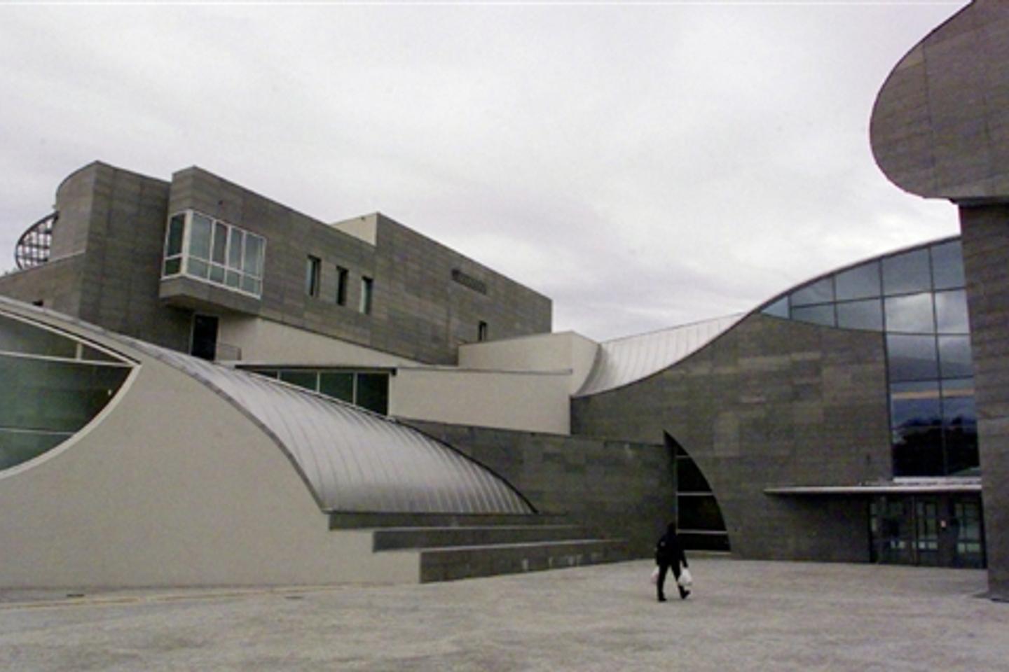 Le Conseil d'Etat annule le décret de création de l'Ecole normale ...