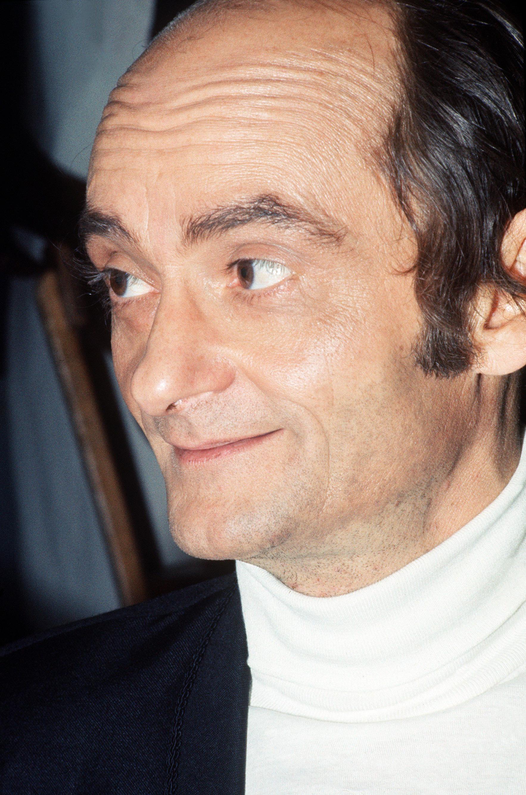 Mort de Sim, une "gueule" de l'humour français