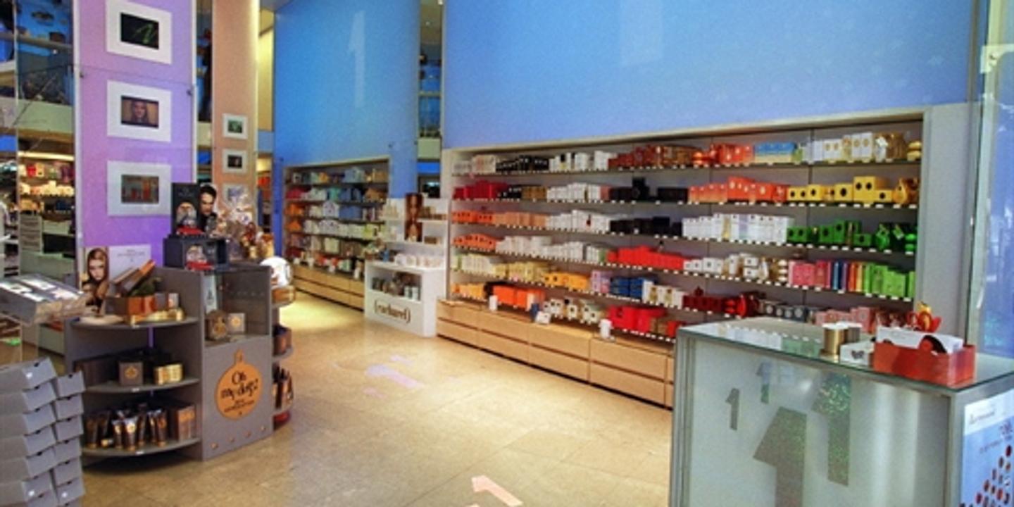 Le parfum, un secteur rentable pour les marques de luxe