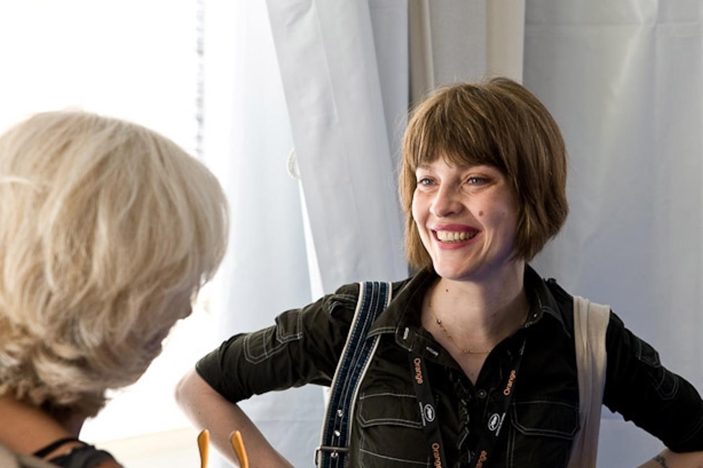 Axelle Ropert, l'eau sous la pierre