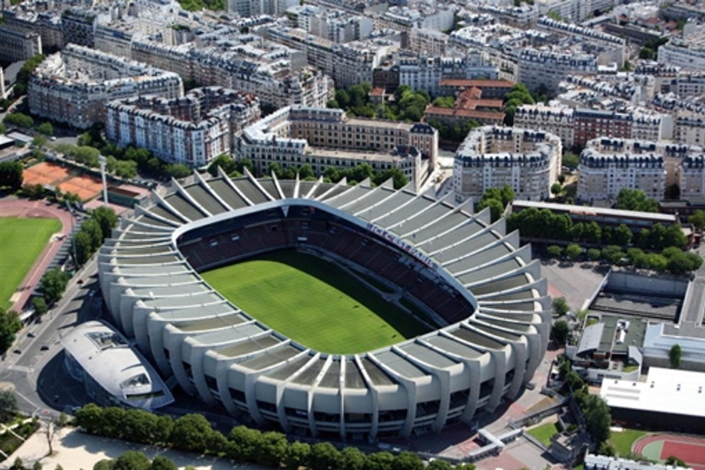Le PSG rêve "d'un stade de 60 000 places à l'emplacement du Parc"