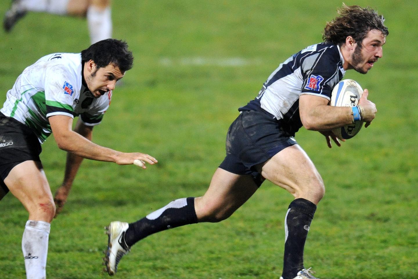 Castres conforte sa position à la tête du Top 14