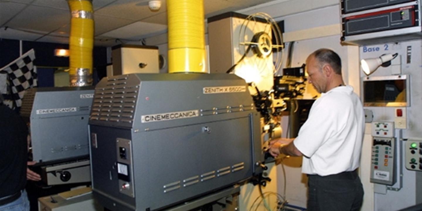 Le "plan B" du CNC pour le passage des salles de cinéma au numérique