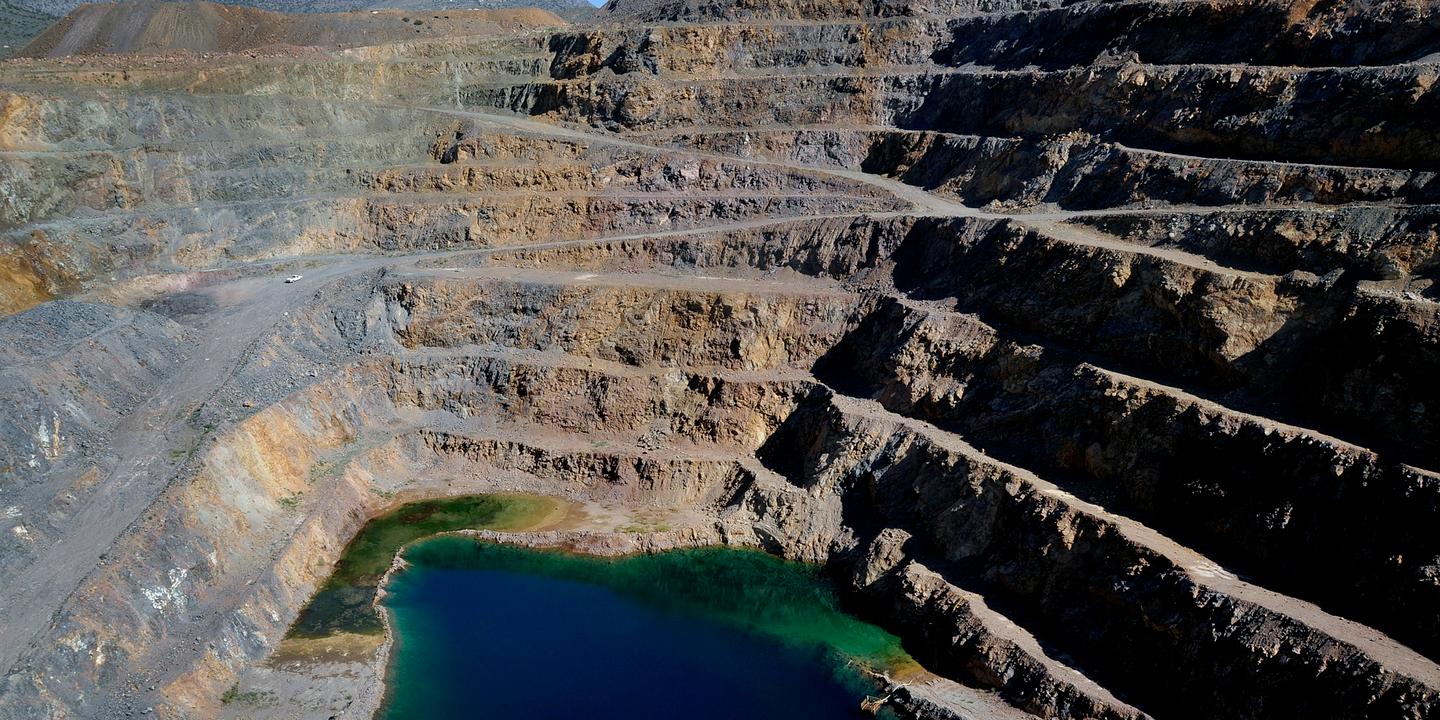 Grandes manoeuvres autour des métaux rares