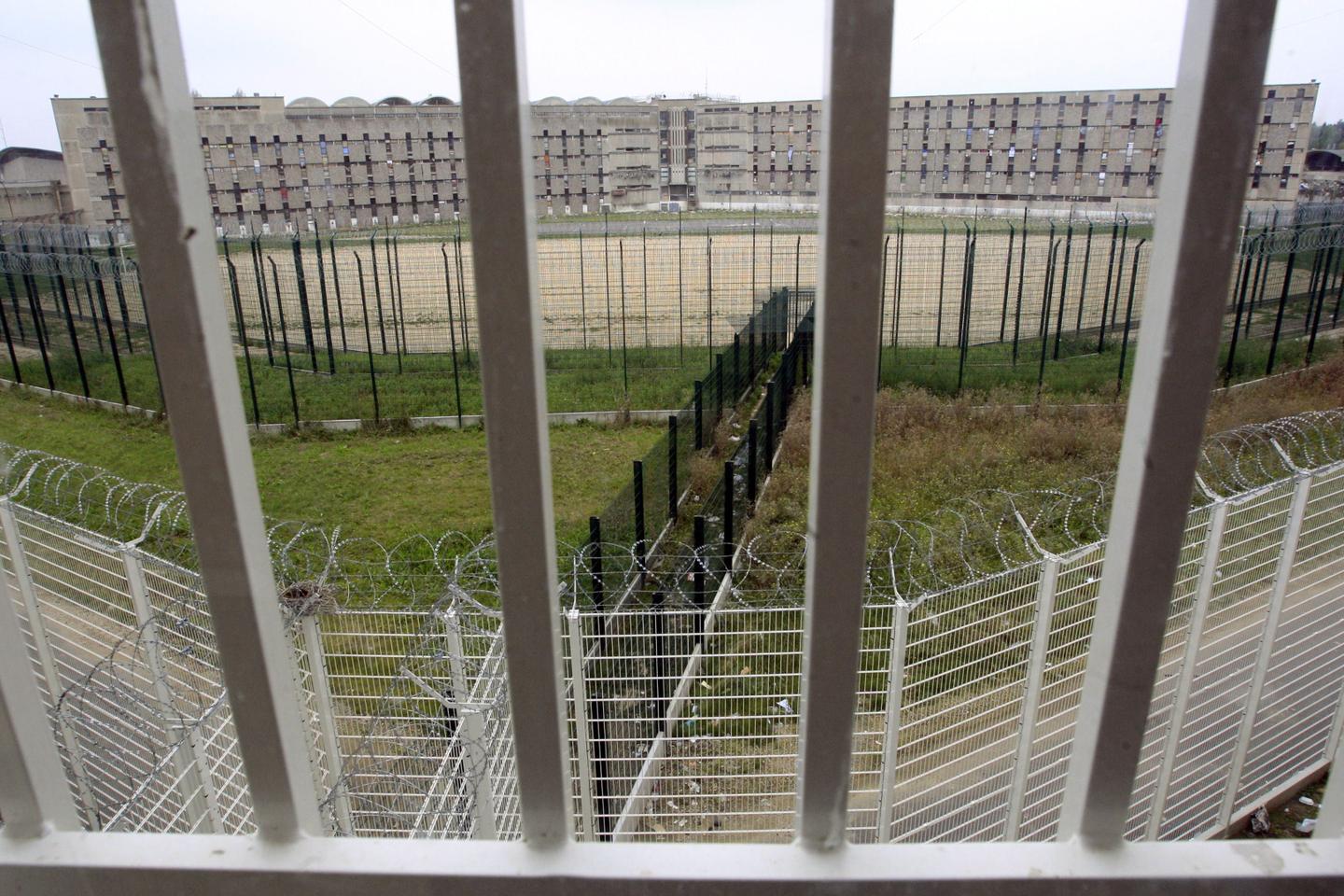 "Certaines prisons sont devenues de vraies Cocotte-Minute"