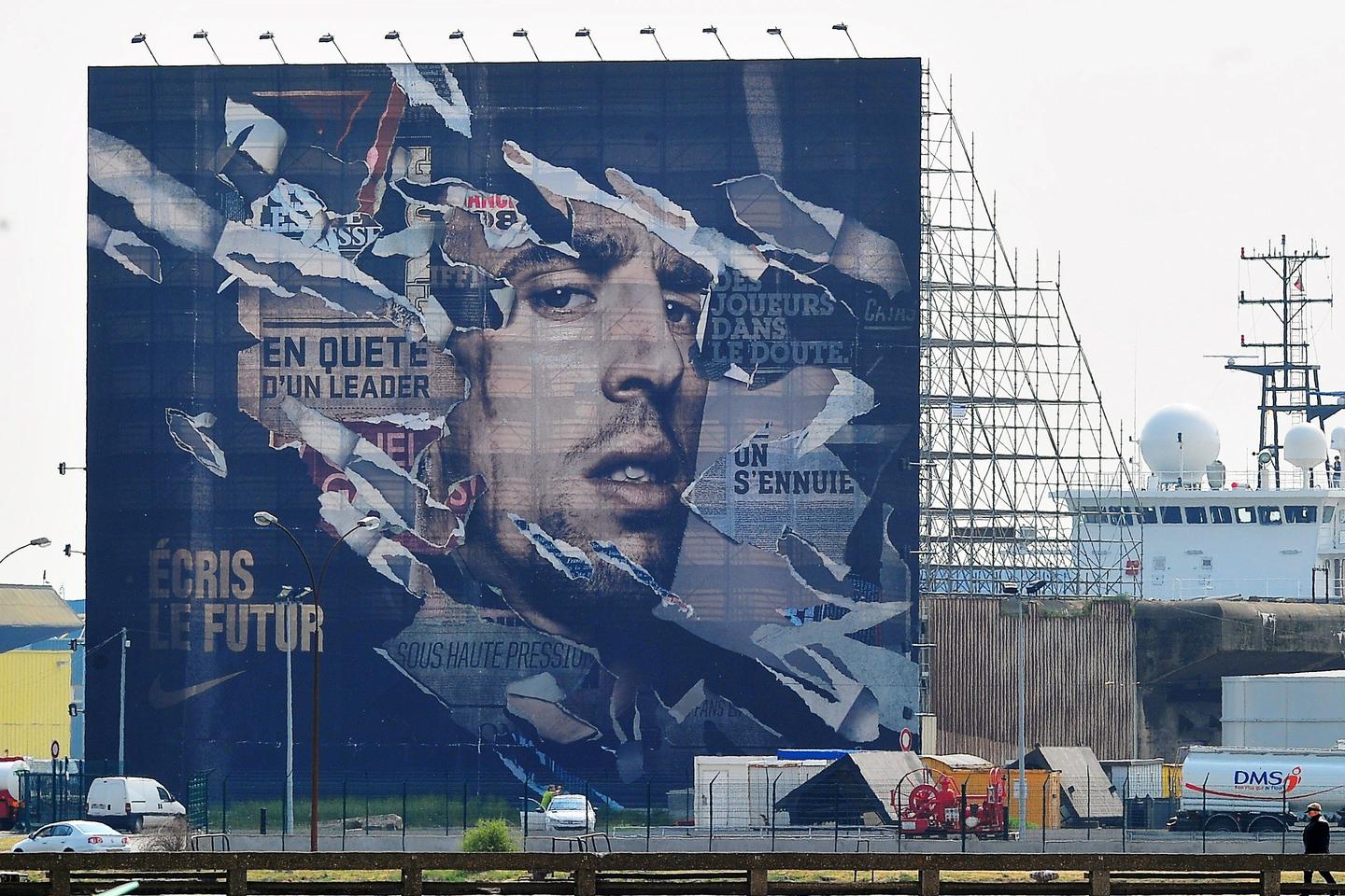 Le portrait de Franck Ribéry trône sur le port de Boulogne-sur-Mer