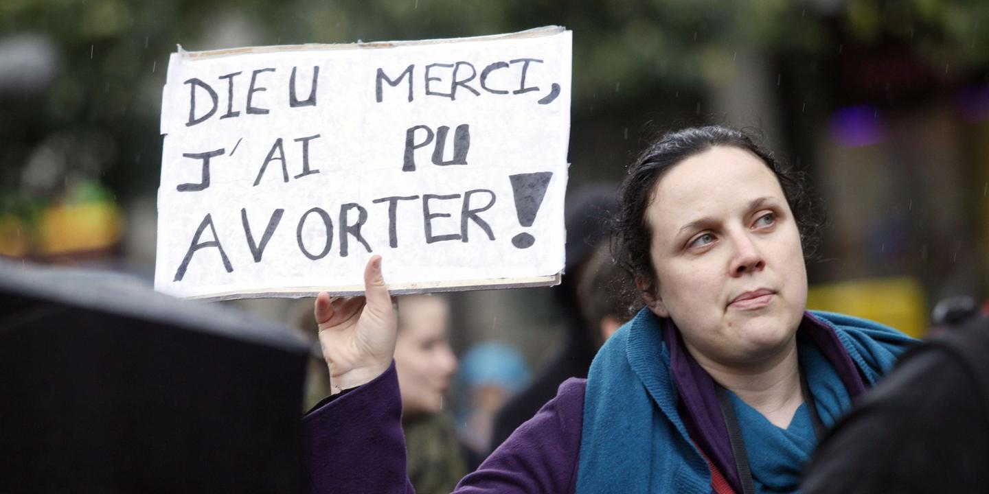 Manifestation à Paris Pour Défendre Le Droit à Lavortement