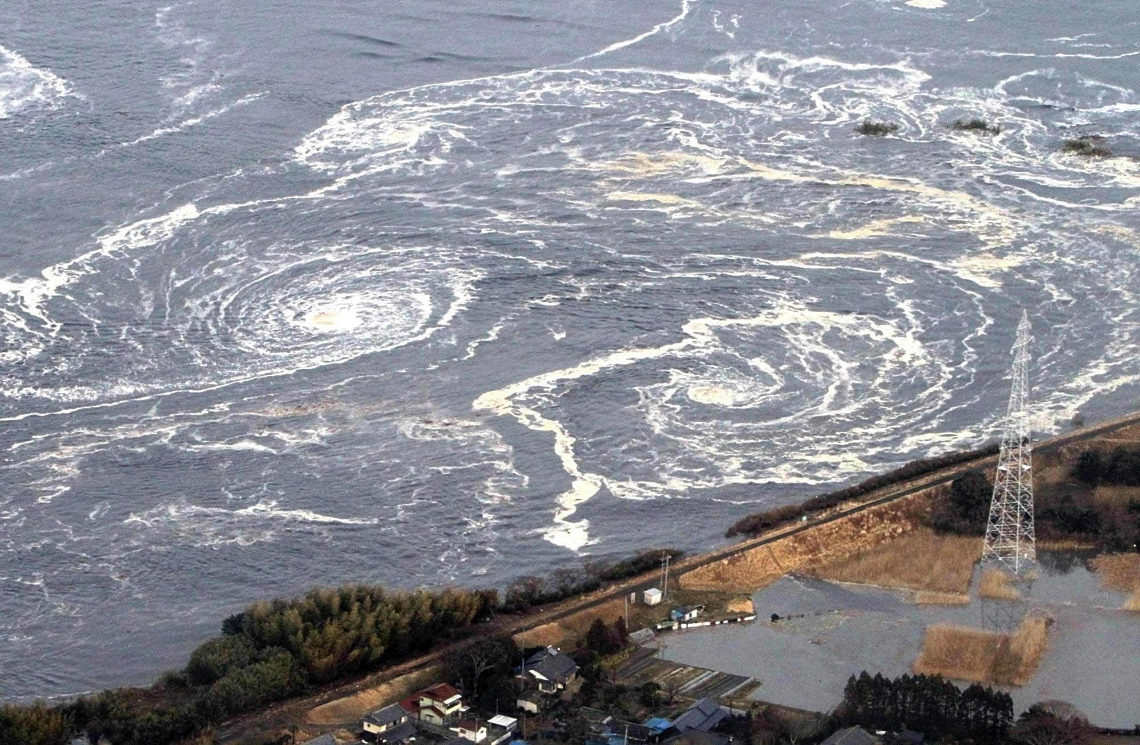 Tsunami au Japon : Les dégâts vus du ciel