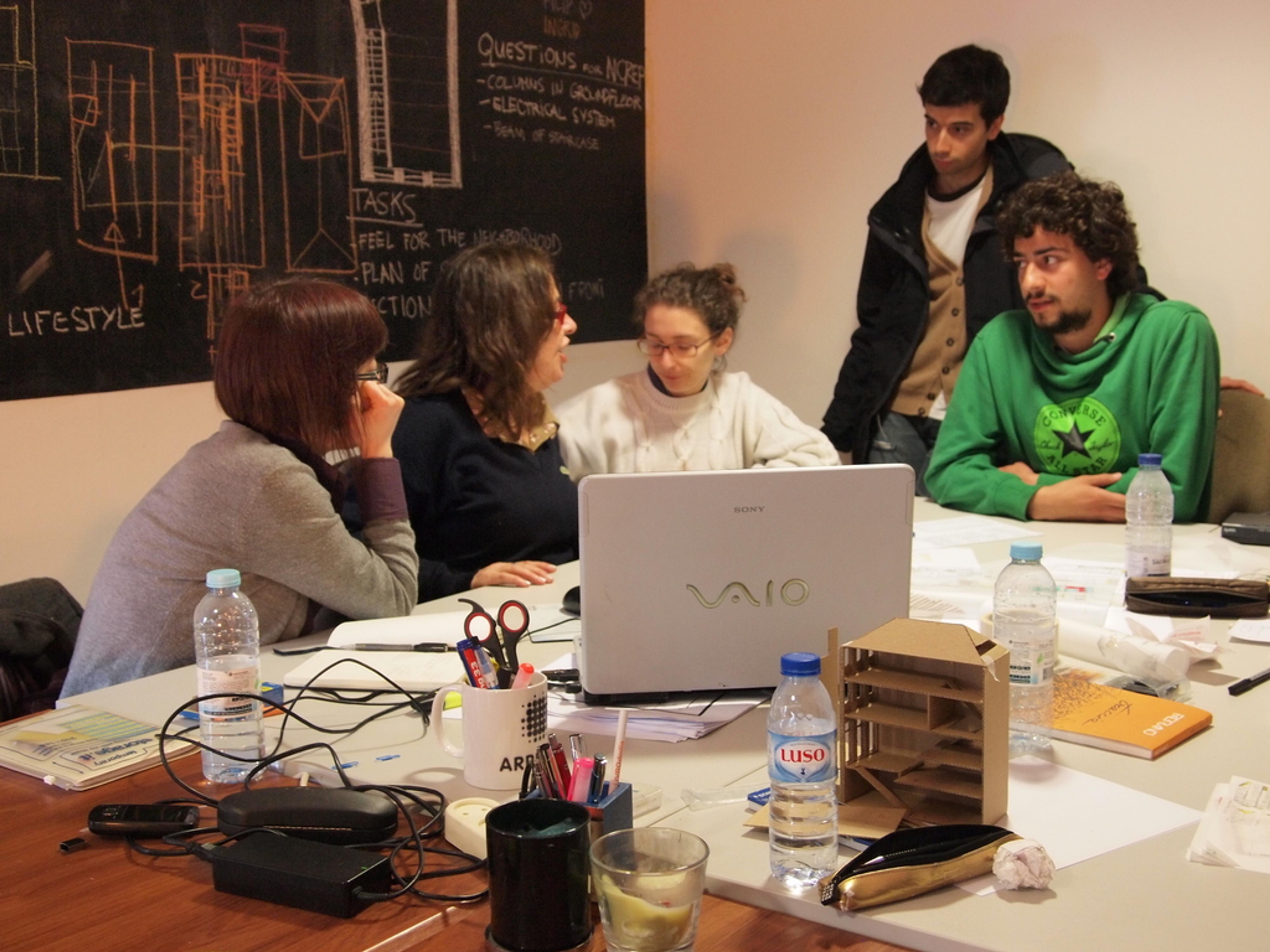 Rénover à coût zéro : le pari d'architectes de Porto