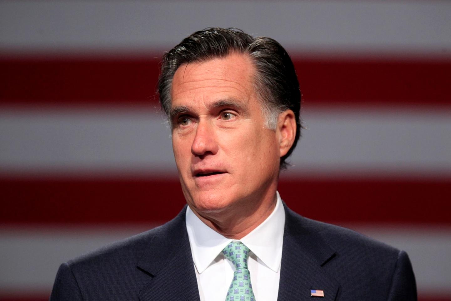 Mitt Romney accusé d'avoir acheté des dizaines de milliers de followers ...