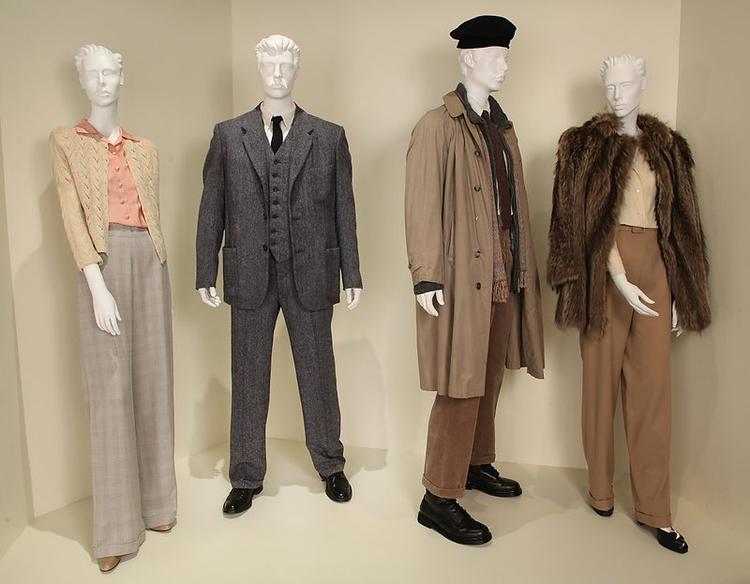 Pleins feux sur les plus beaux costumes des séries télévisées