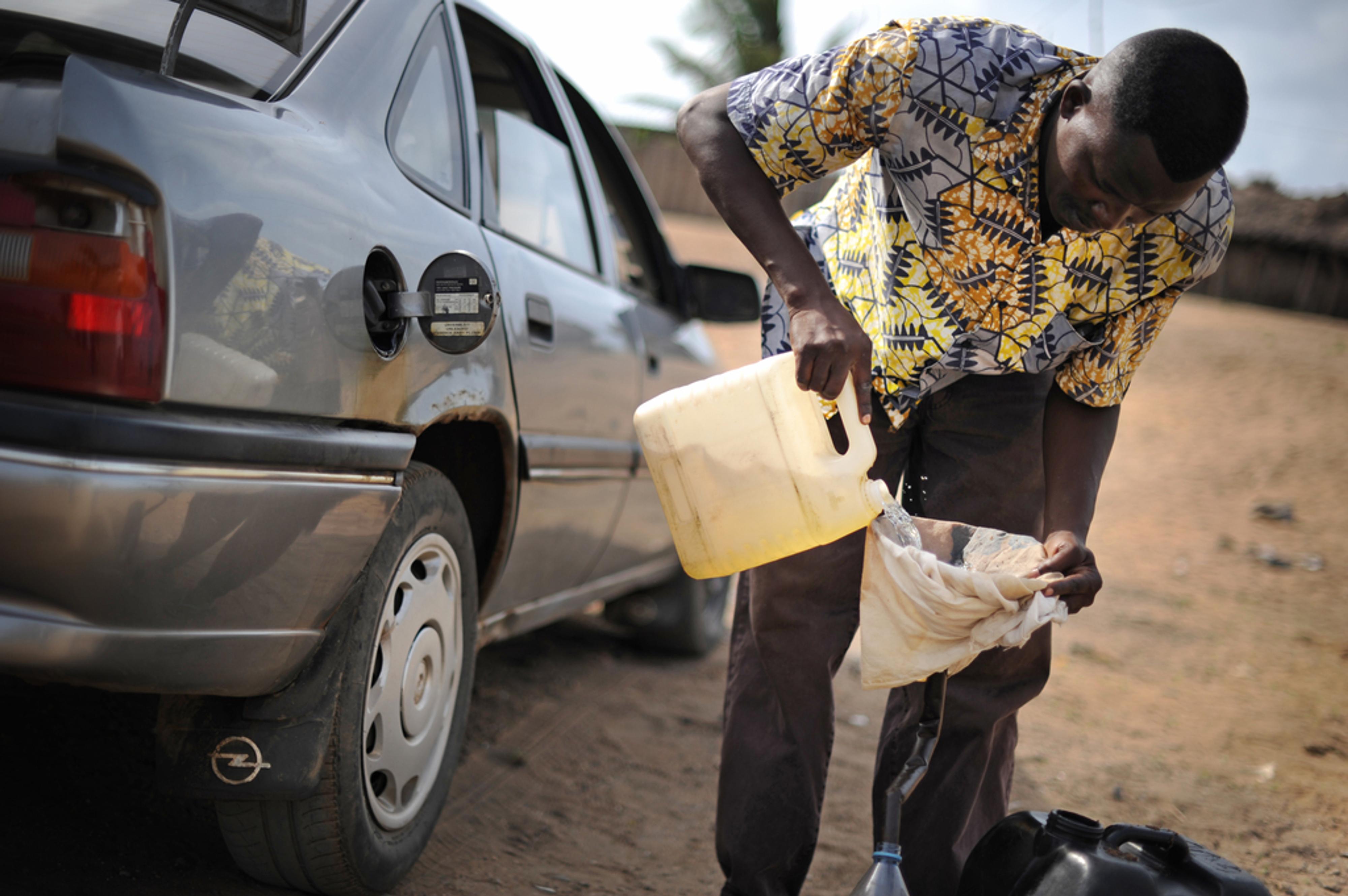 Togo : les bidons de l’espoir