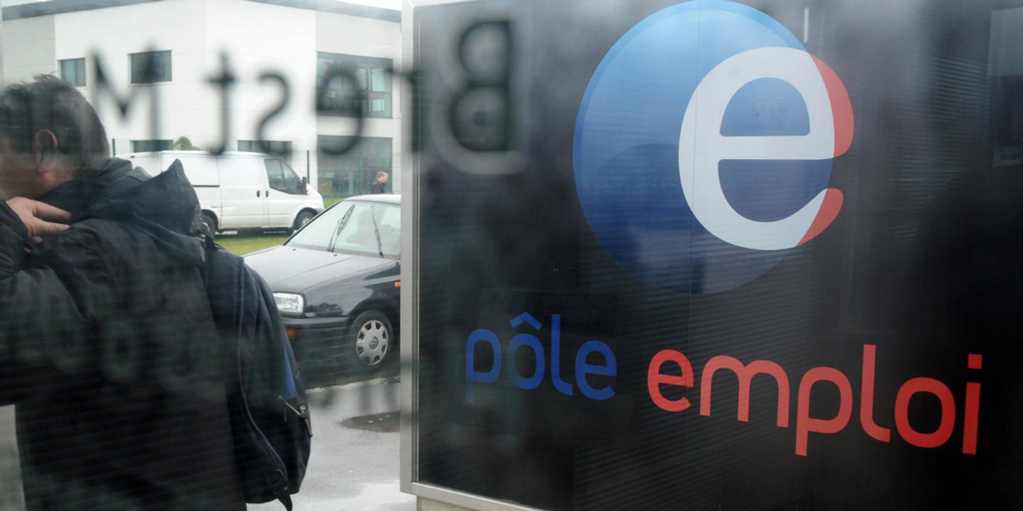 Près de 50 000 chômeurs en plus en septembre