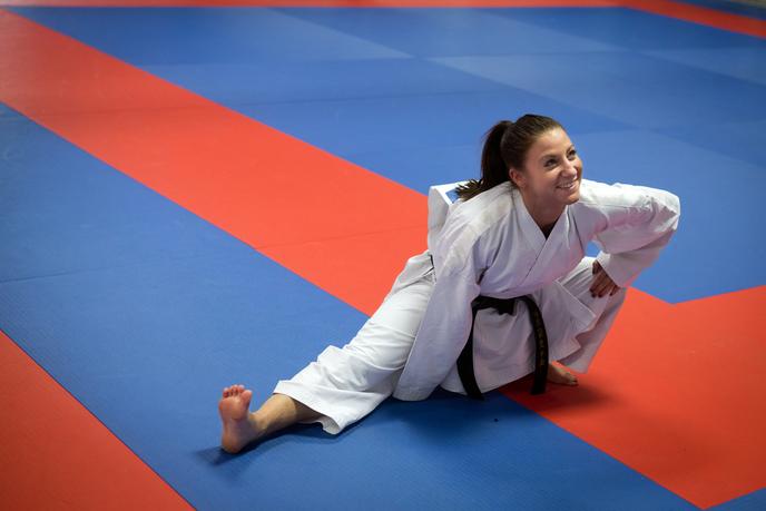 Alexandra Recchia : la grosse tête du karaté français