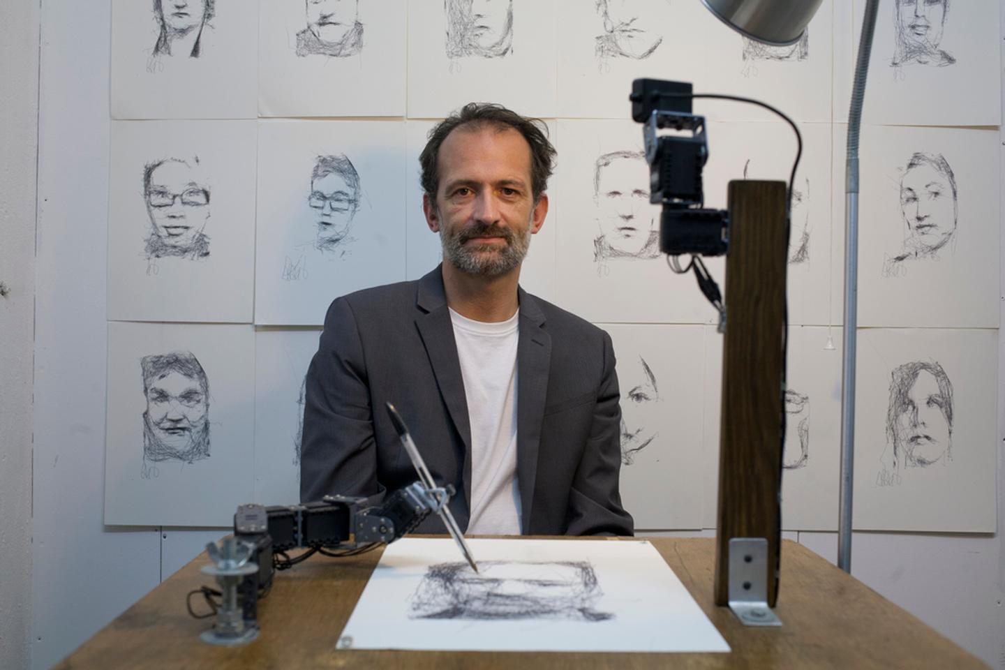 Patrick Tresset, l'artiste et son double