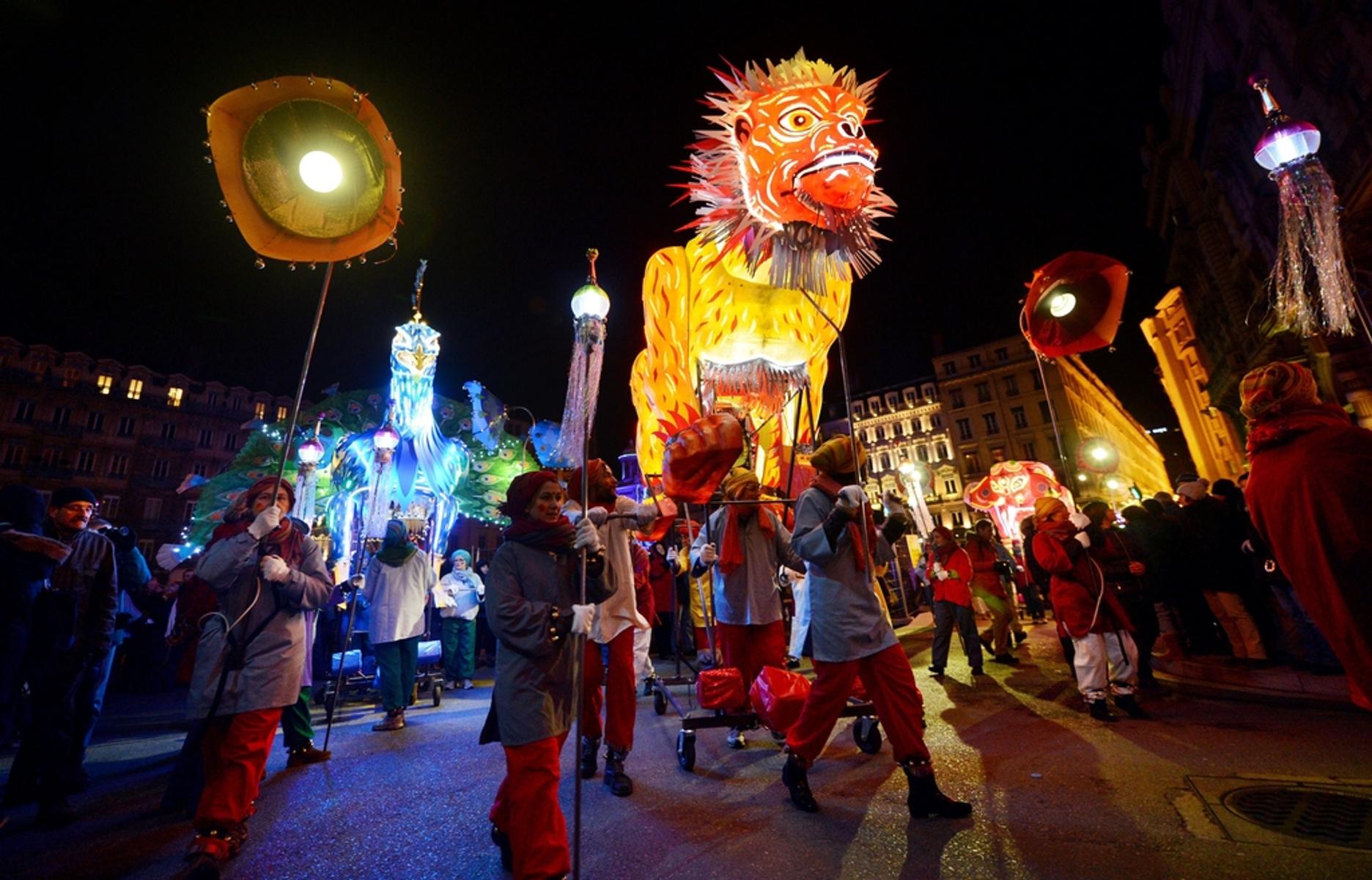 Lucioles, lumignons, luminaires : Lyon a giorno pour la Fête des lumières