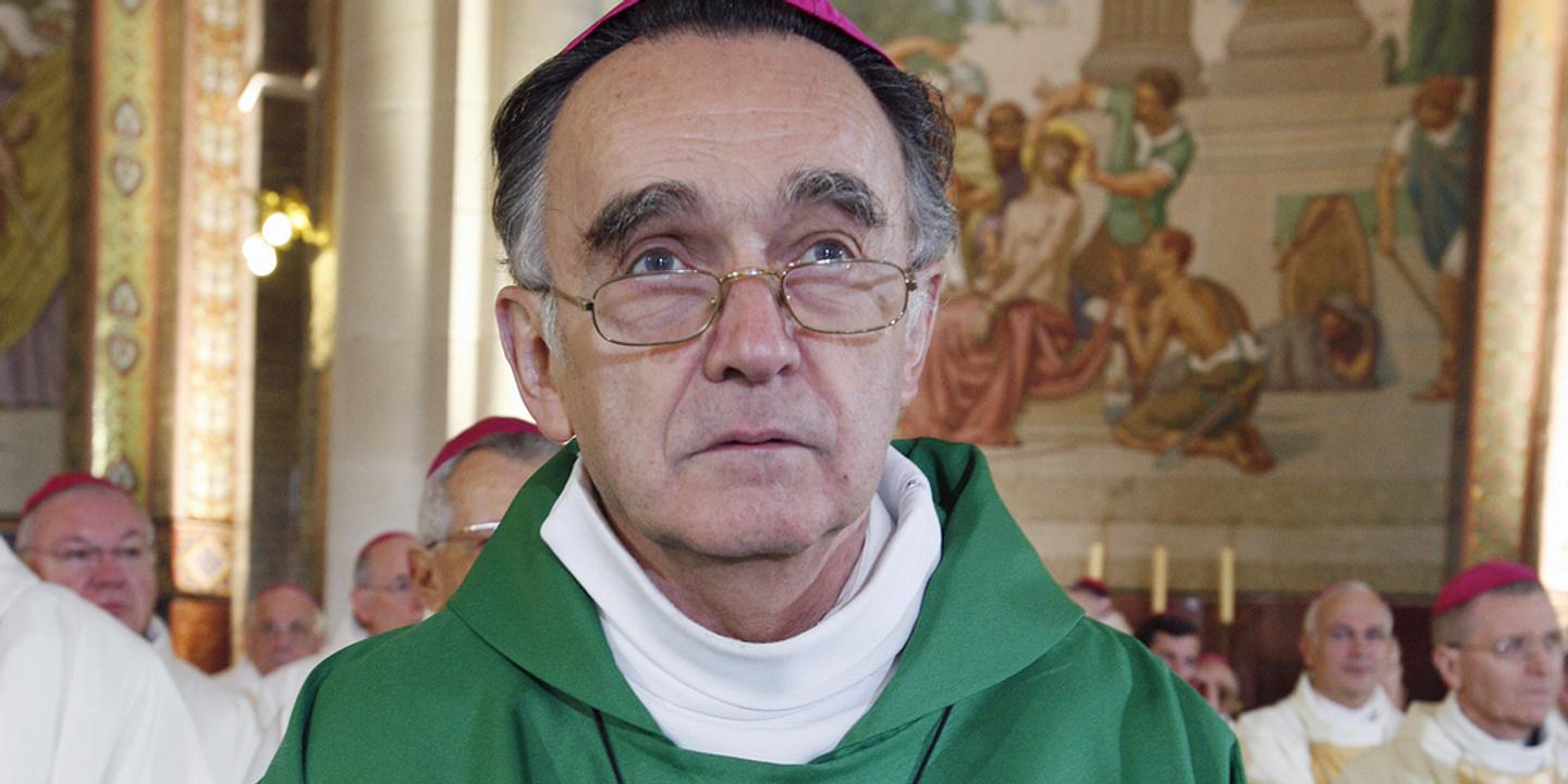Un évêque "social" étiqueté à gauche à la tête des catholiques français