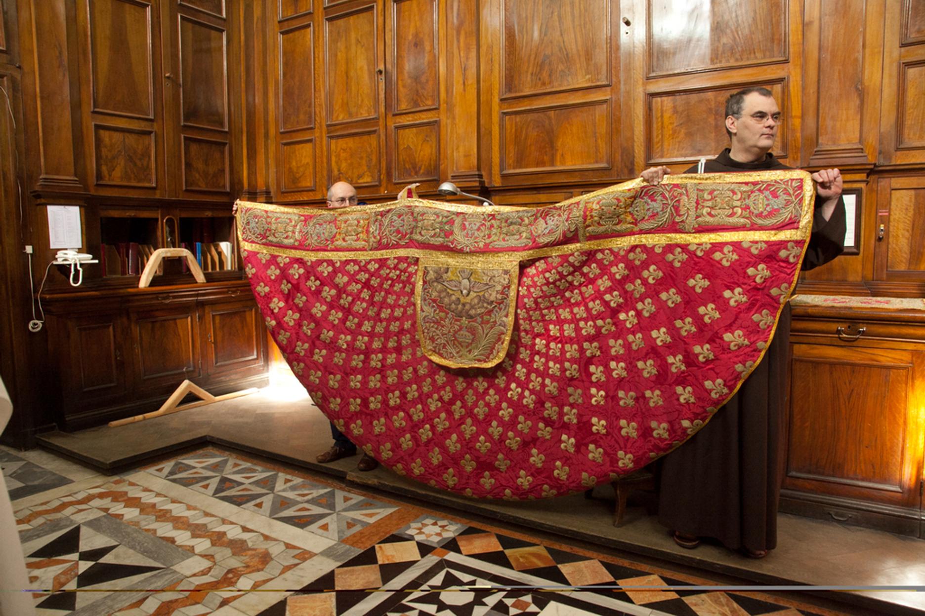 Le fabuleux trésor du Saint-Sépulcre à Jérusalem enfin révélé