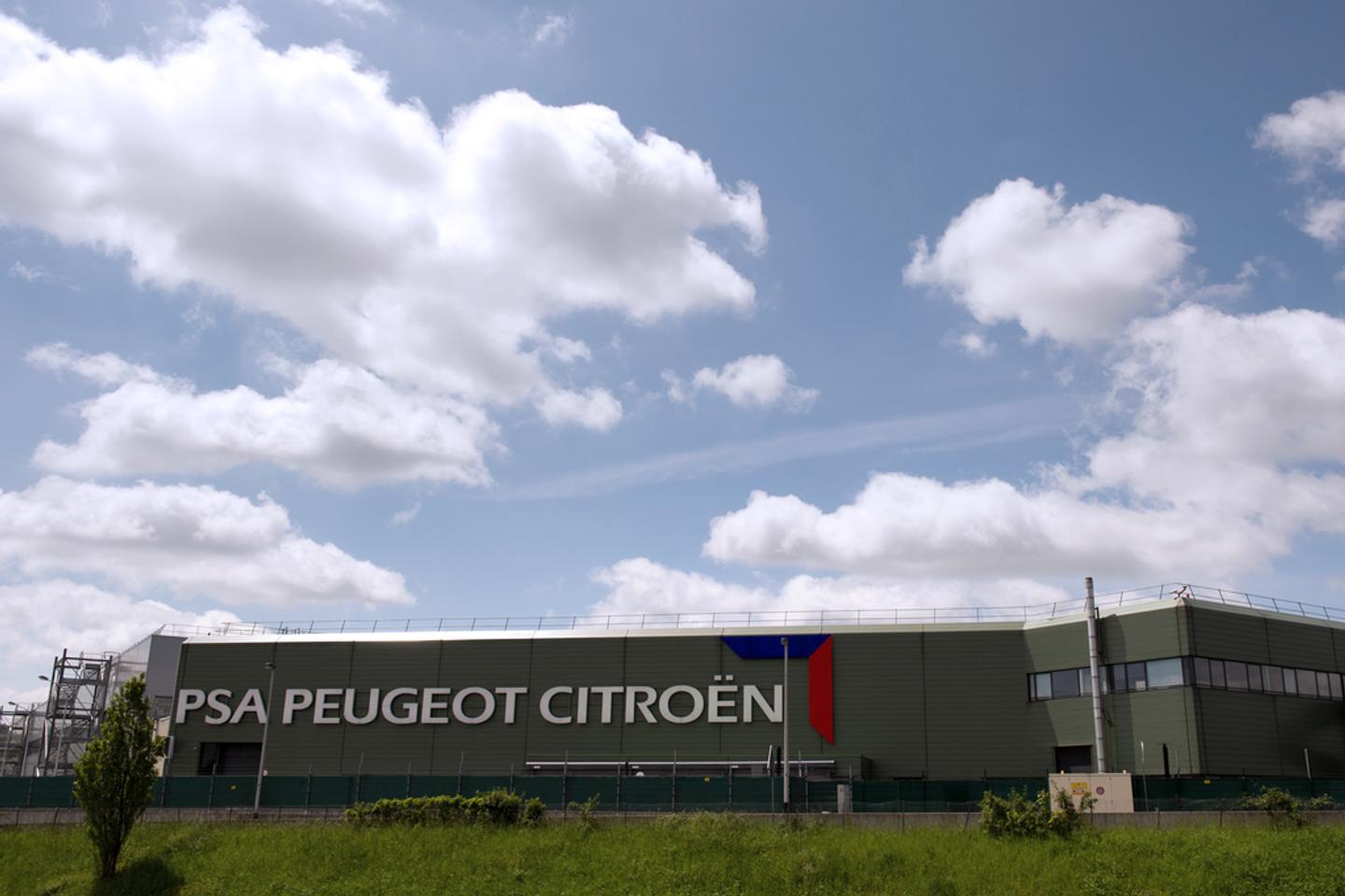 La famille Peugeot pourrait abandonner le contrôle de PSA
