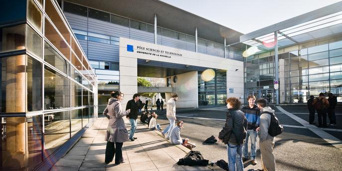 A l'université de La Rochelle, des licences sur mesure