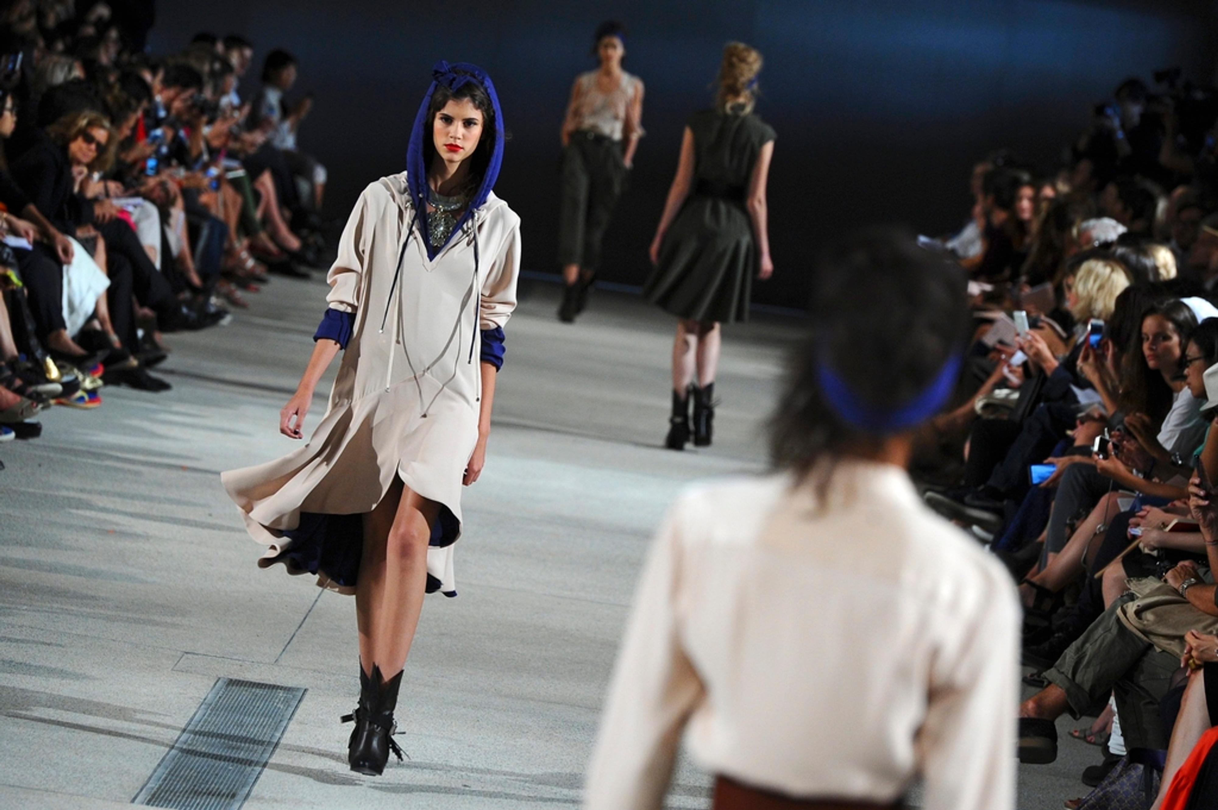 En images : la Fashion Week de Paris, jour 2