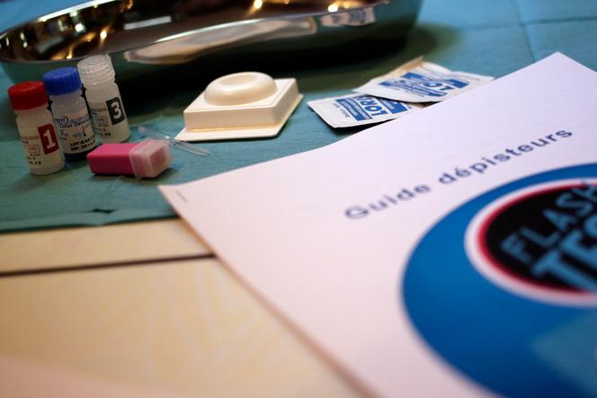 Des tests du sida, rapides et gratuits, proposés aux passants