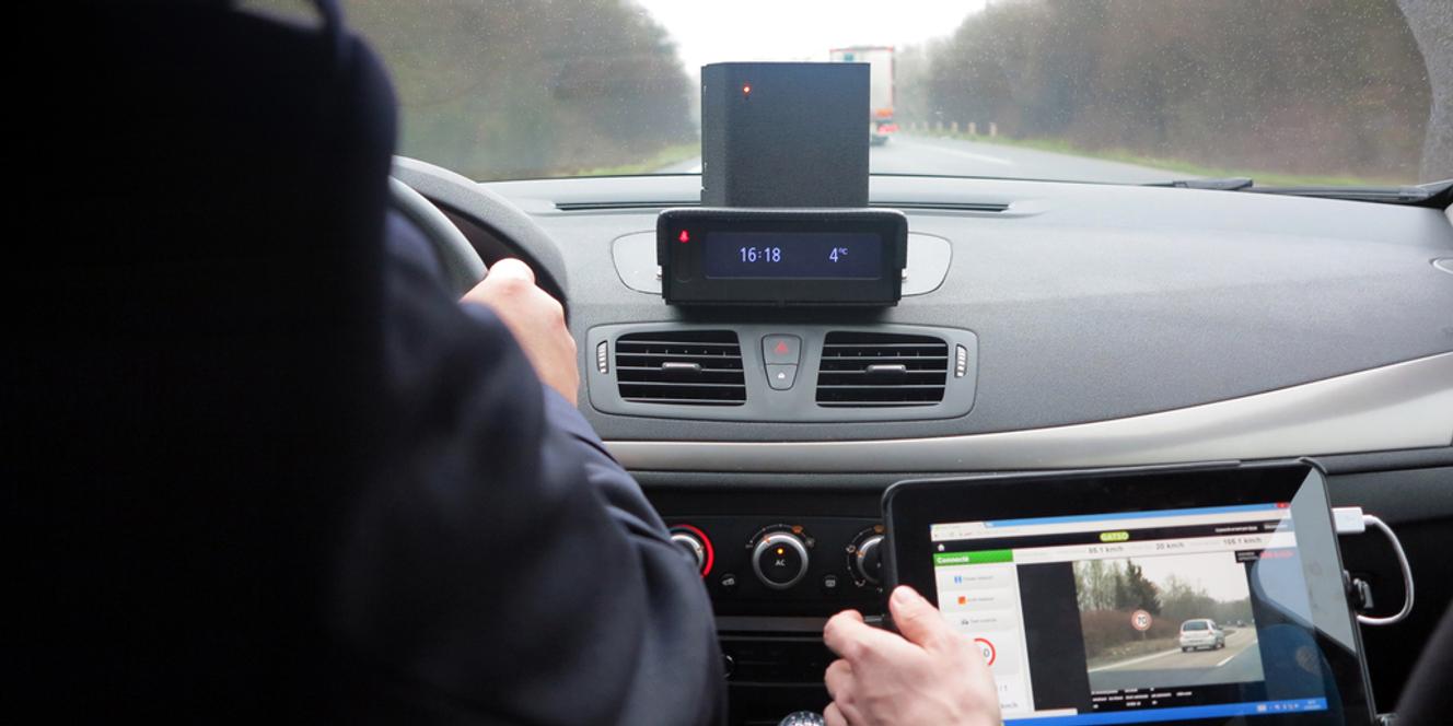 De nouveaux radars mobiles qui flashent dans les deux sens