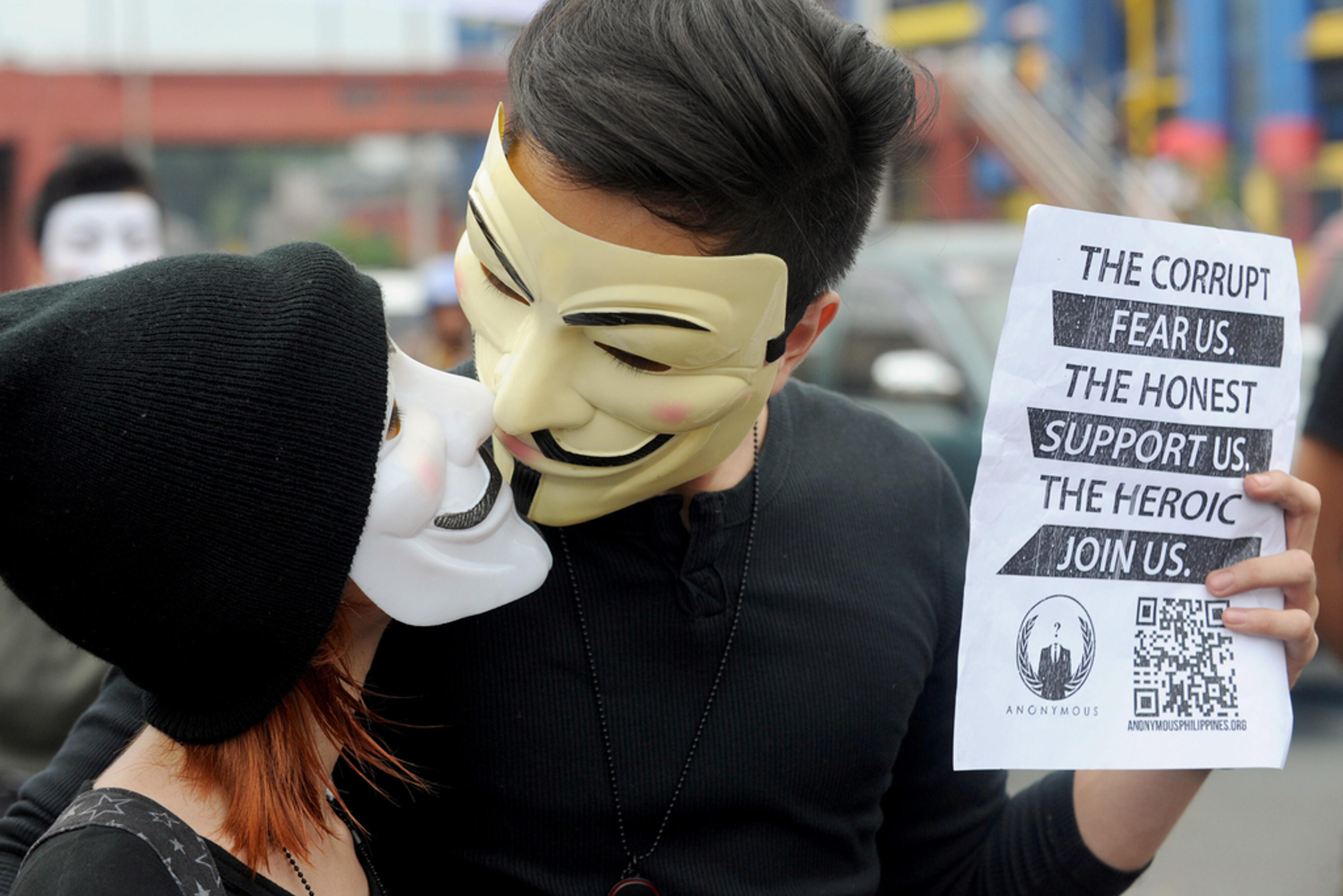 Des "marches des millions de masques" des Anonymous partout dans le monde