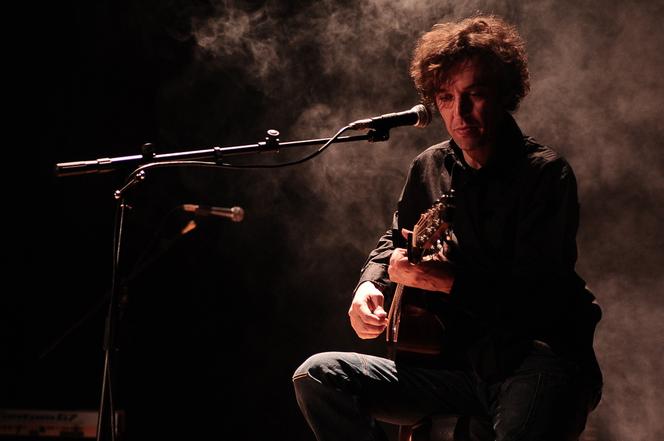 Ali Amran teinte de folk kabyle le festival Africolor